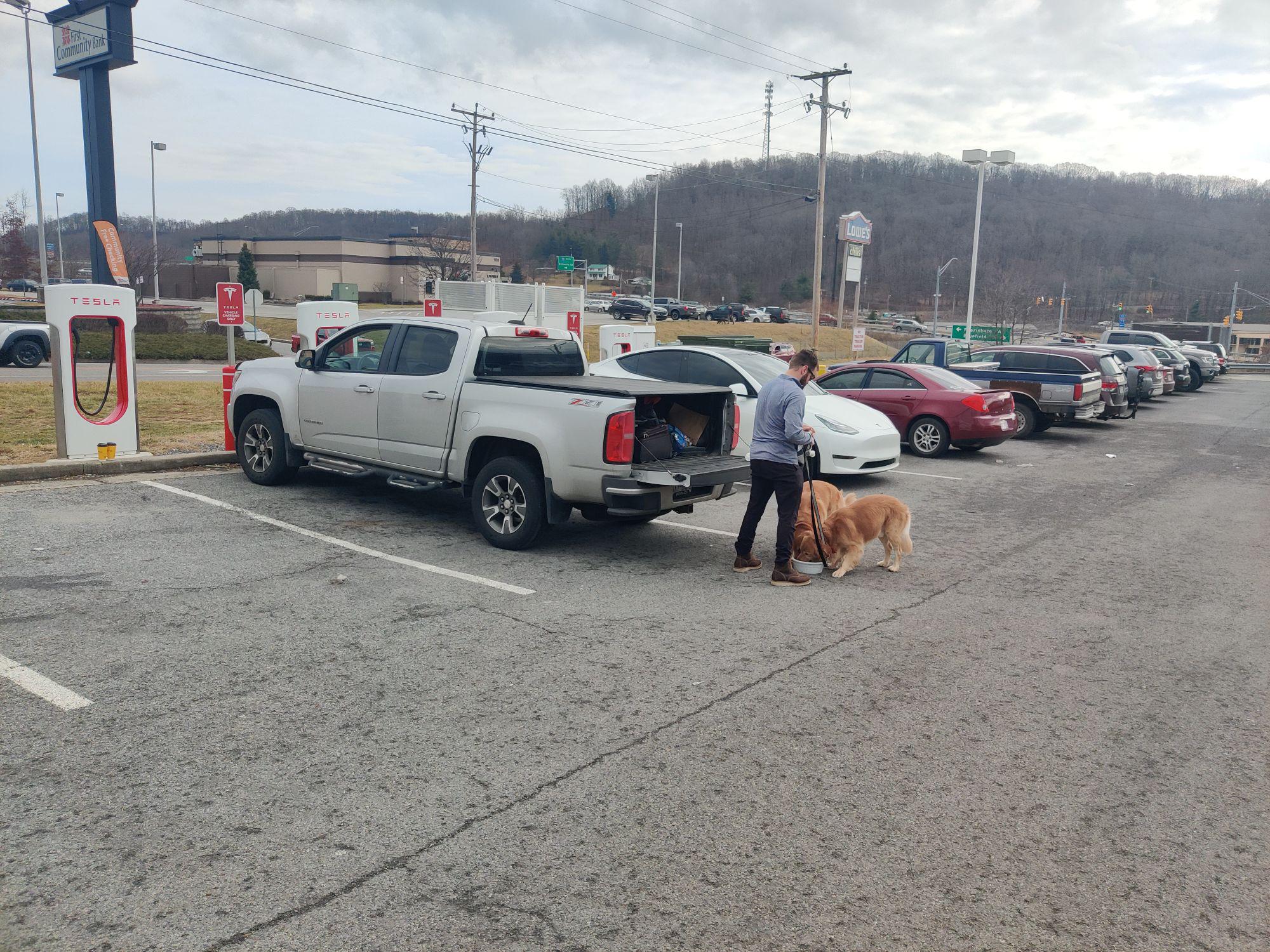 Little General | Princeton, WV | EV Station