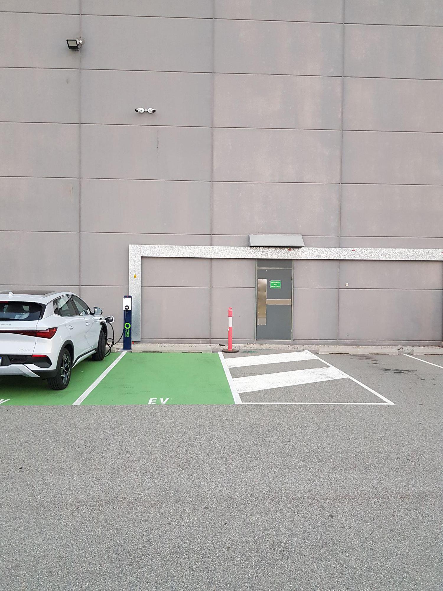 Fortescue Future Industries Manufacturing Facility | Perth Airport, WA ...