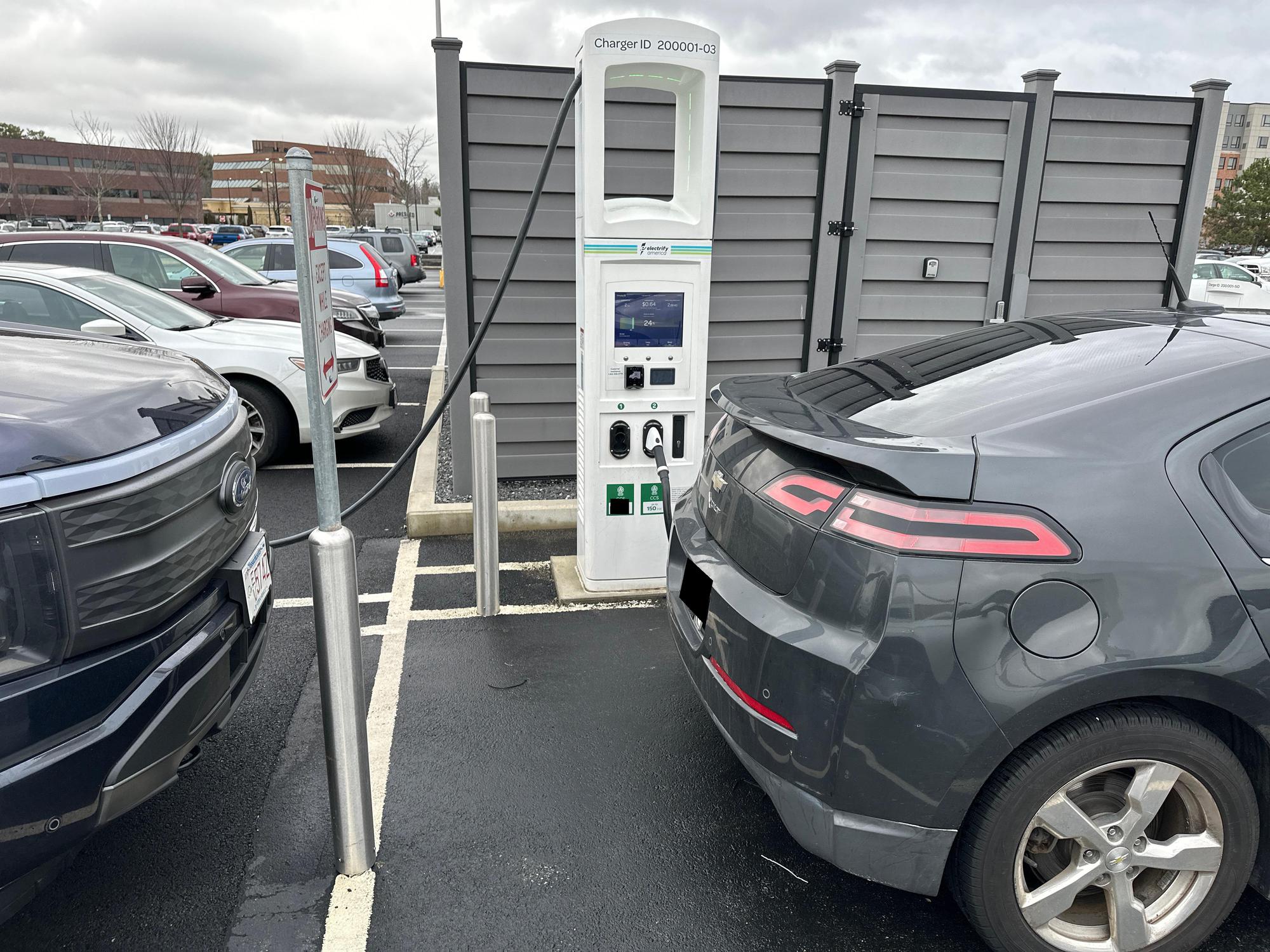 Burlington Mall - Primark | Burlington, MA | EV Station