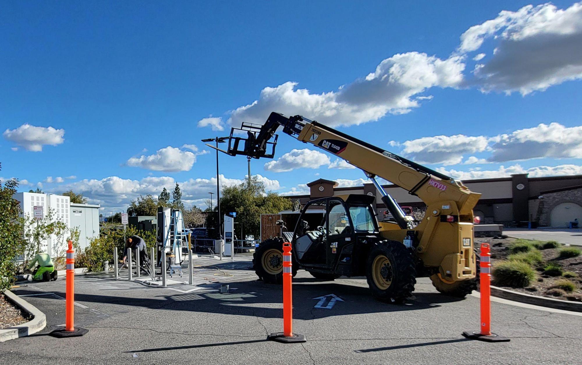 Walmart Supercenter Riverside | Riverside, CA | EV Station