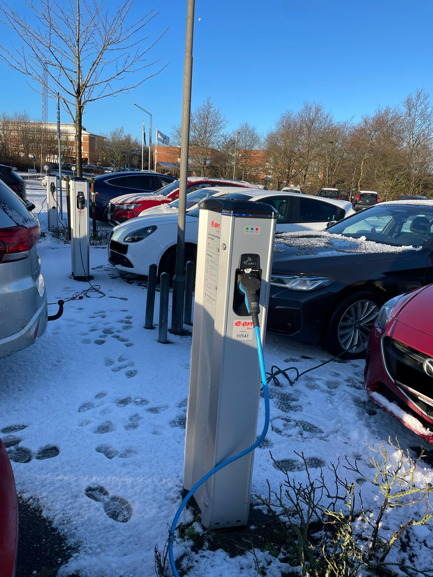 Vejlby Risskov Hallen | Vejlby Centervej 49, 8240 Risskov, Denmark | EV ...