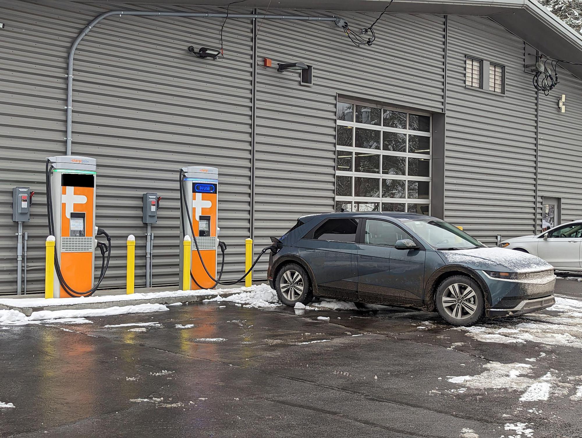 Twin State Ford - East End | St Johnsbury, VT | EV Station
