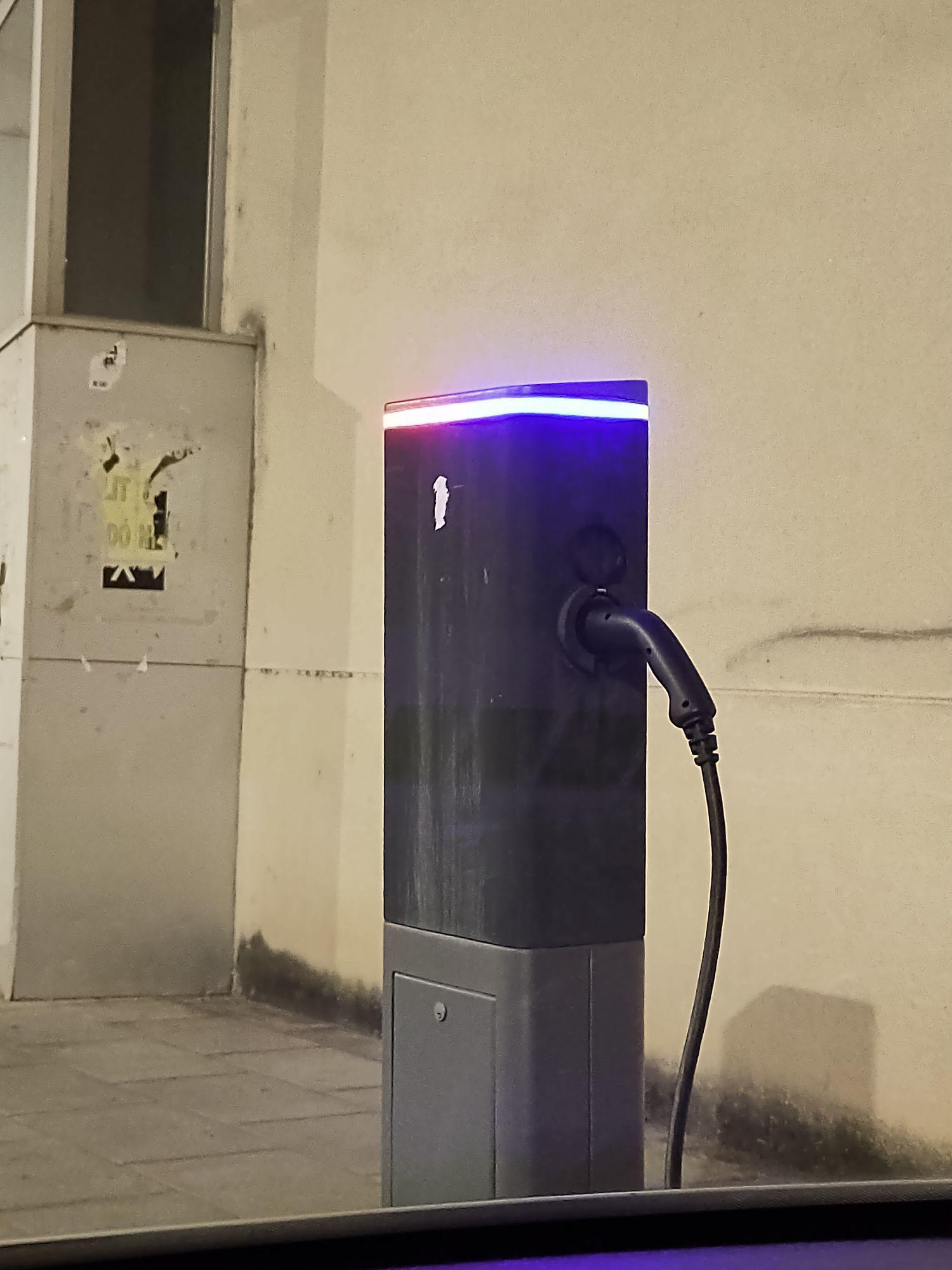 eTecnic Charger | Súria, CT | EV Station