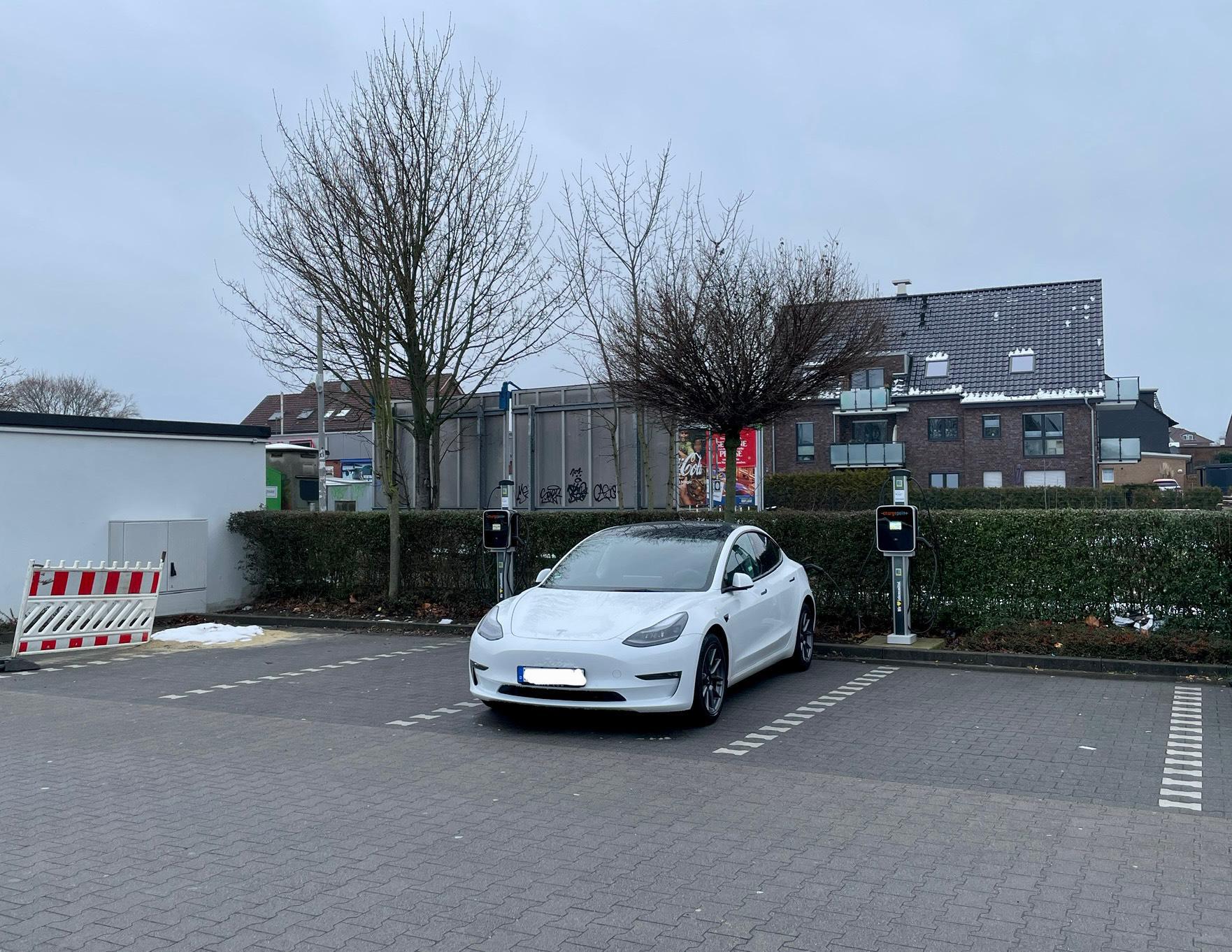 EDEKA Wievel Chargepoint | Münster, NRW | EV Station