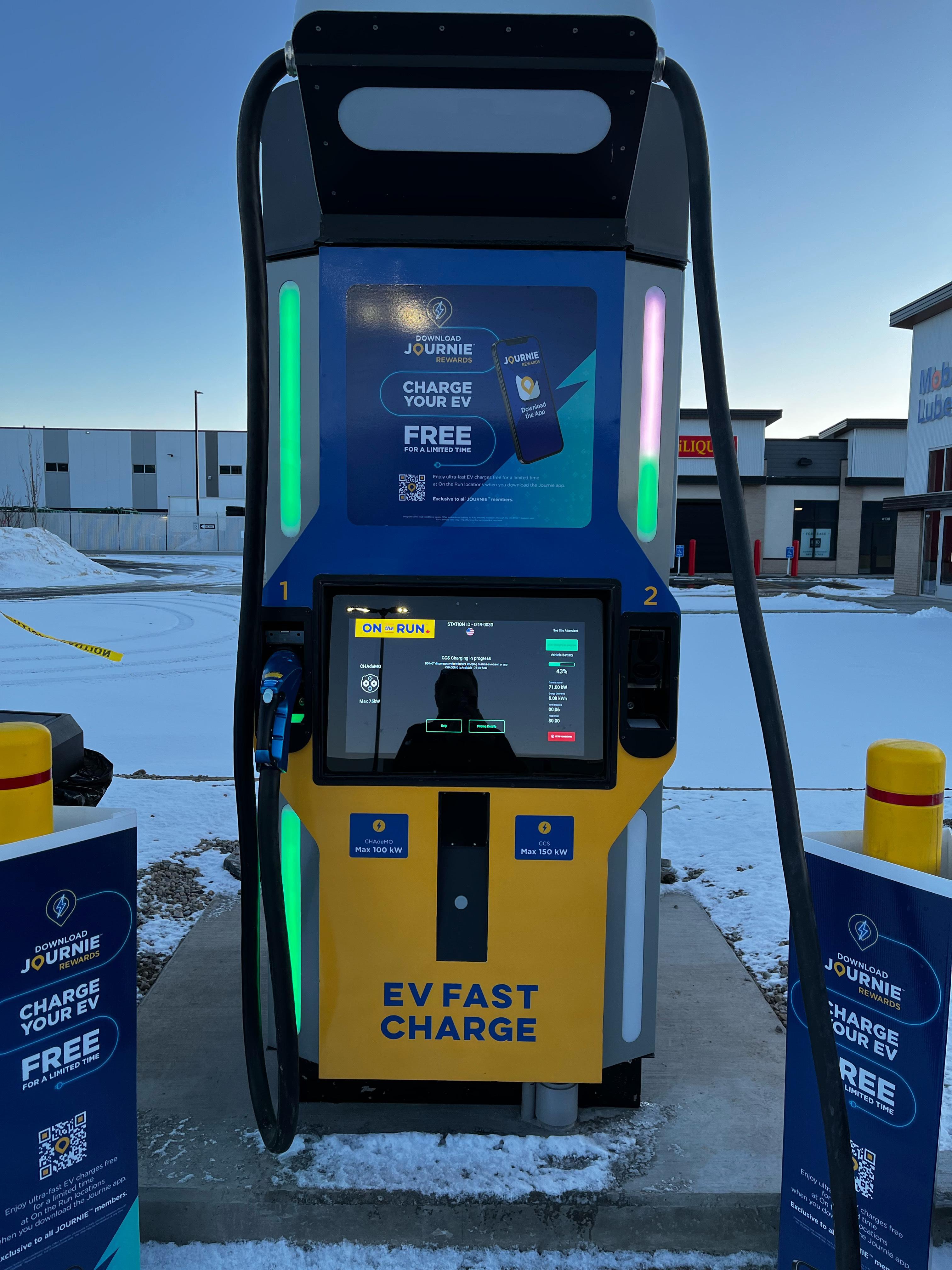 On the Run - Convenience Store | Calgary, AB | EV Station