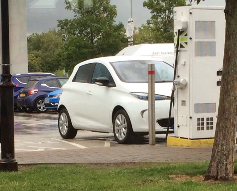 Chester Services M56 | M56 Junction 14, England | EV Station