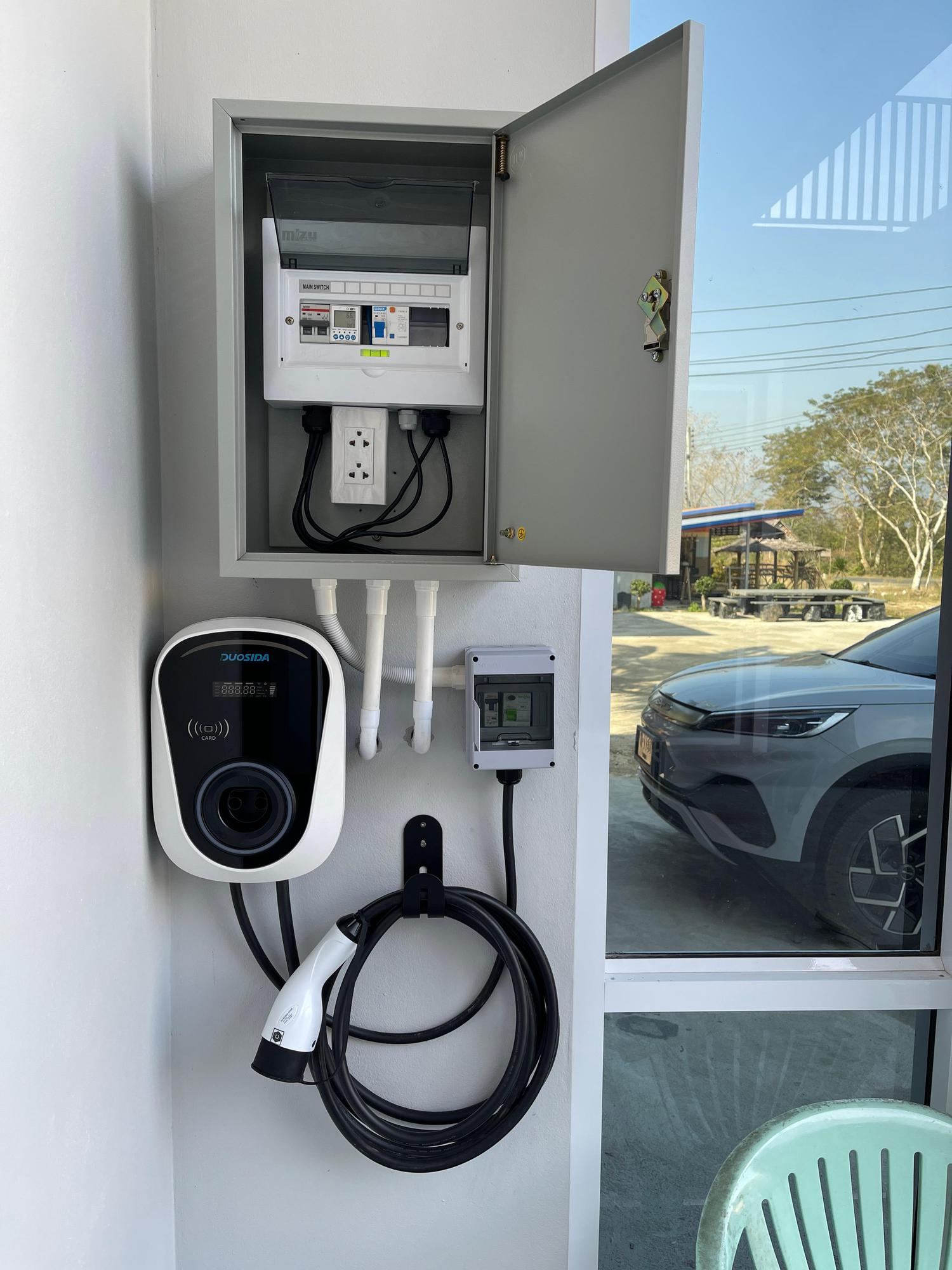 โมเดิร์นมาร์ท ดงจิก (คุณเบิ้ล) Ac 7kW | Thap Sai, จ.จันทบุรี | EV Station