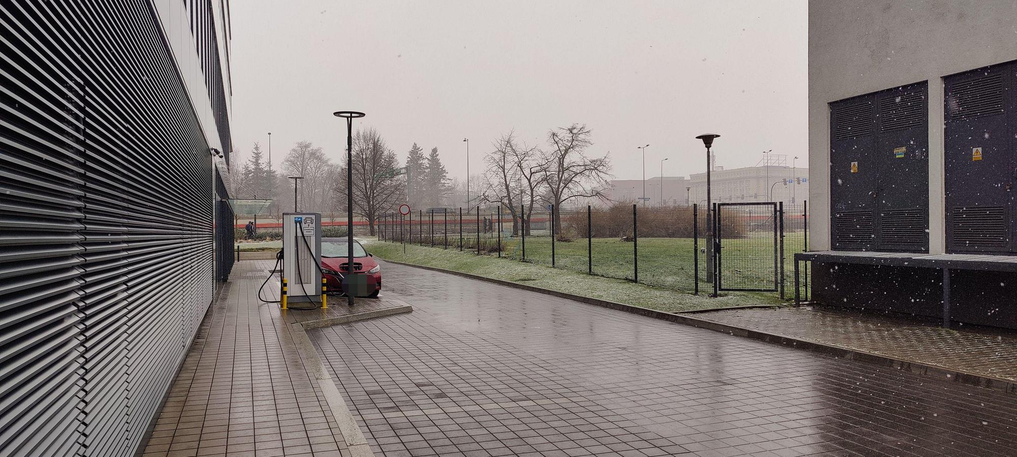 ABB Kraków Axis | Kraków, Małopolskie | EV Station