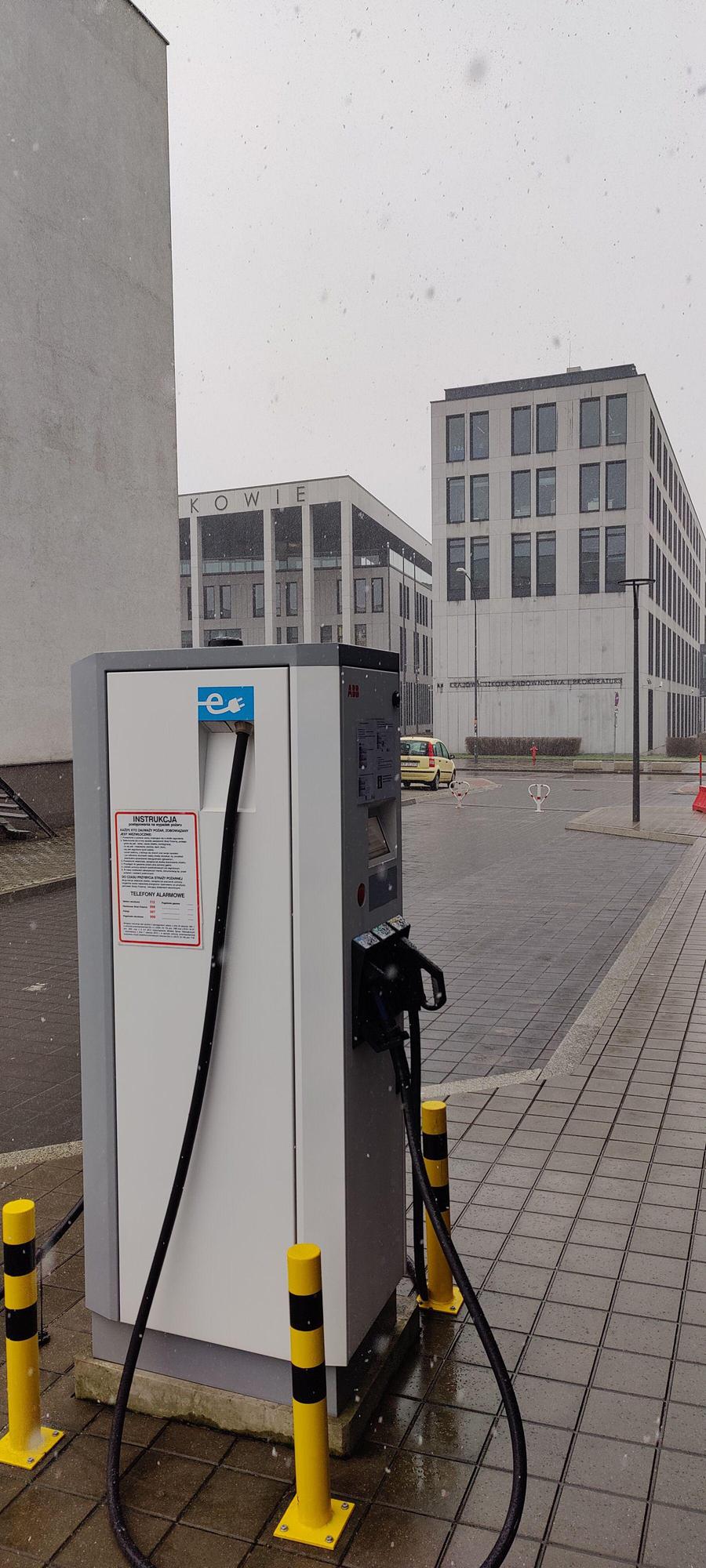 ABB Kraków Axis | Kraków, Małopolskie | EV Station