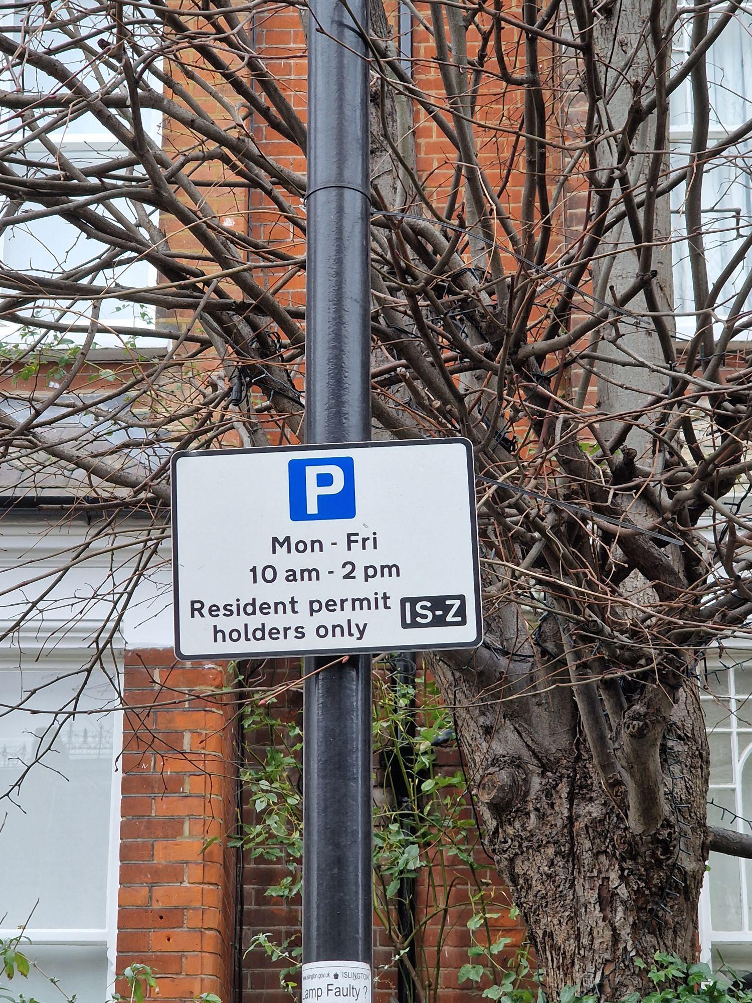 47 Whitehall Park Parking | 47 Whitehall Park, London N19 3TW, UK | EV ...