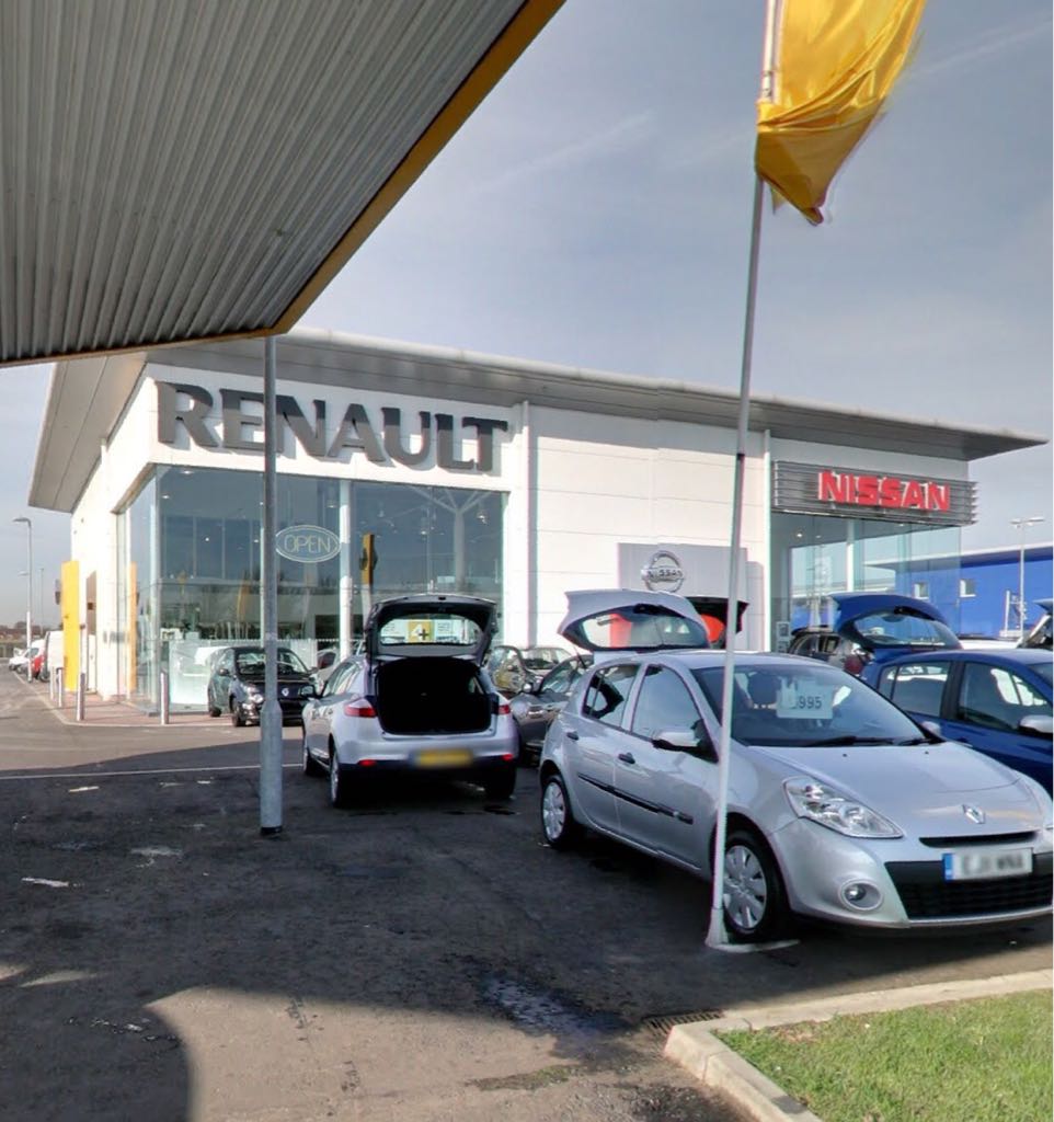 Toomey Renault/ Nissan Southend | Cherry Orchard Way, Rochford ...