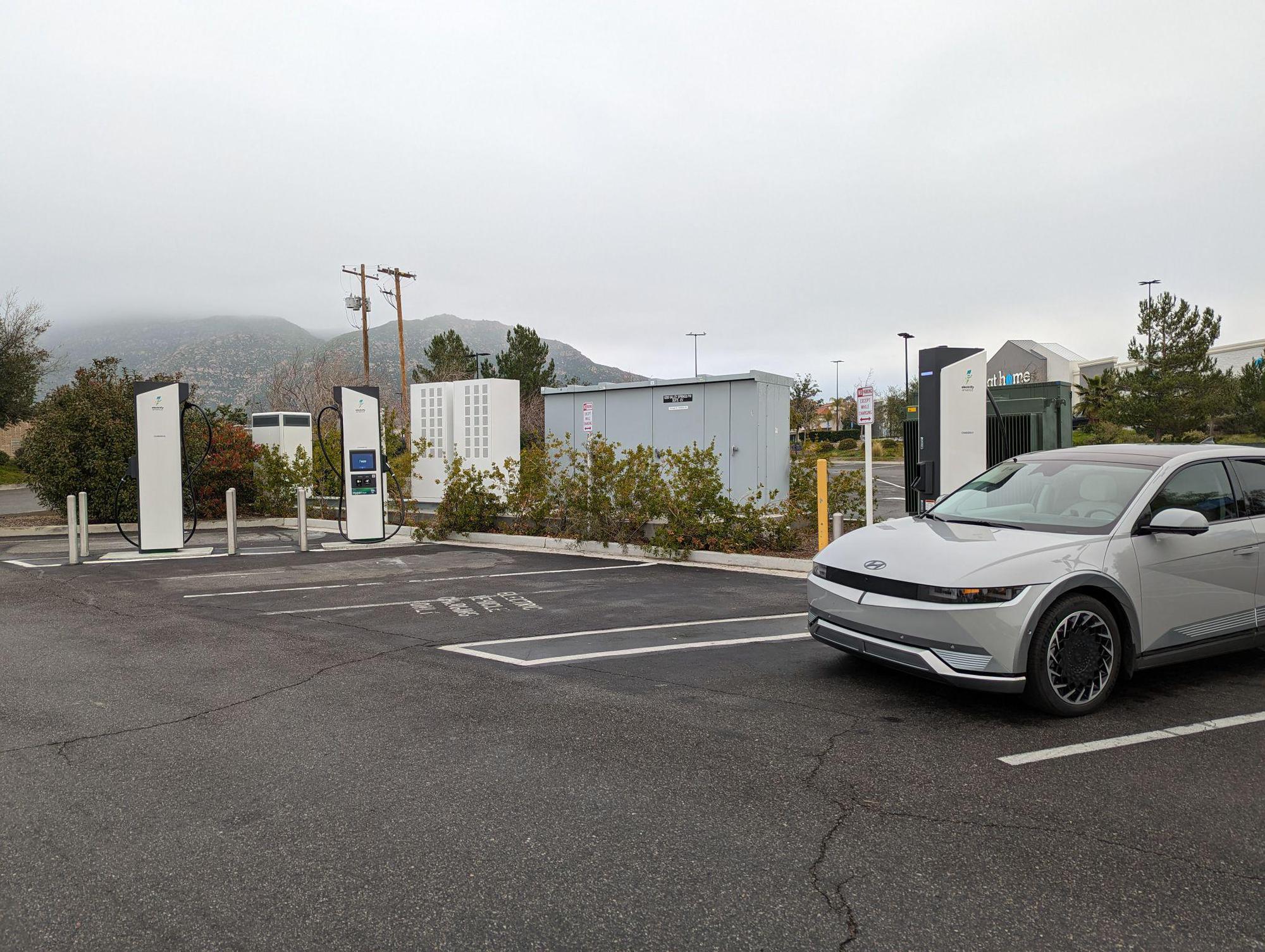 Walmart Supercenter Riverside | Riverside, CA | EV Station