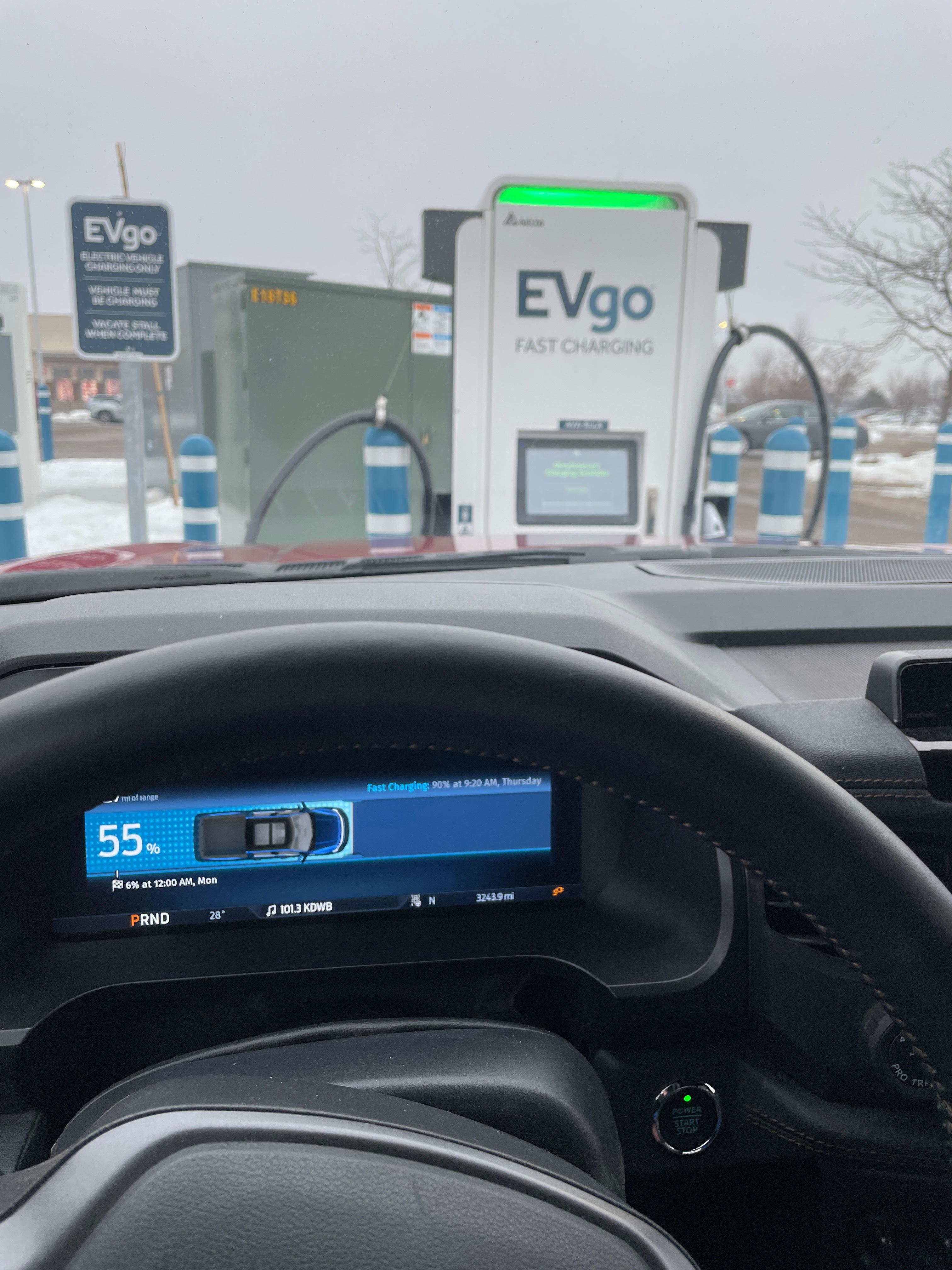 Target Roseville | Roseville, MN | EV Station