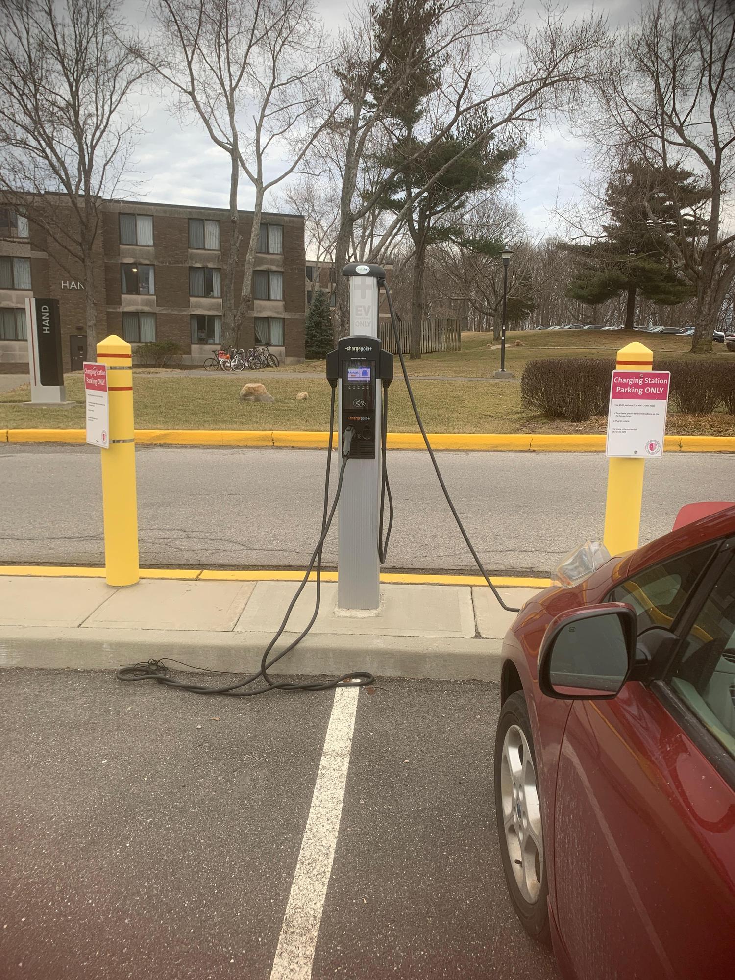 Stony Brook University - Tabler Center | Stony Brook, NY | EV Station