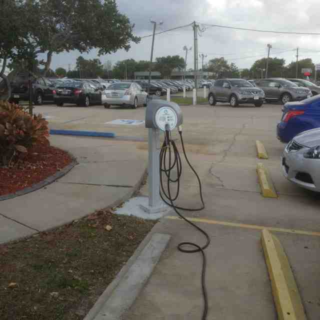Mike Erdman Collision | Cocoa, FL | EV Station