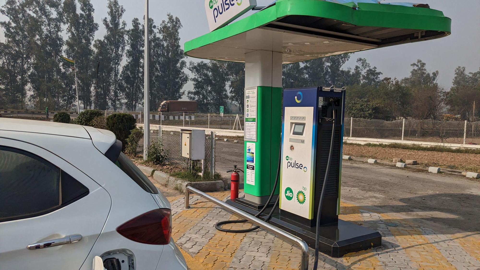 Jio-bp Rajpura 1 | Patiala, PB | EV Station