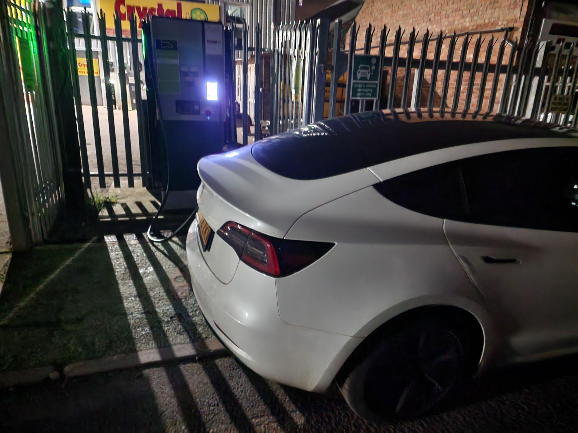 Titley Bawk Avenue Parking | Earls Barton, England | EV Station
