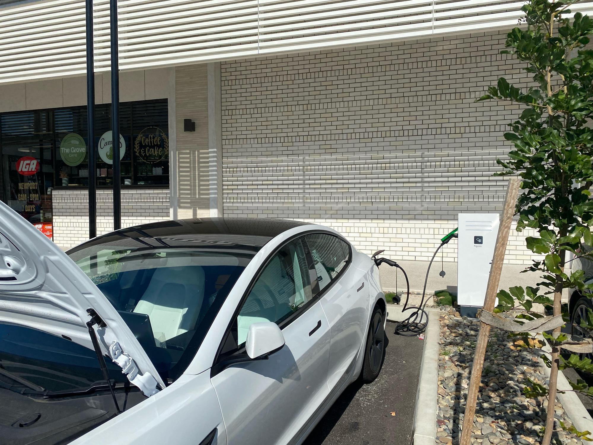 Newport Marketplace - IGA Newport | Newport, QLD | EV Station
