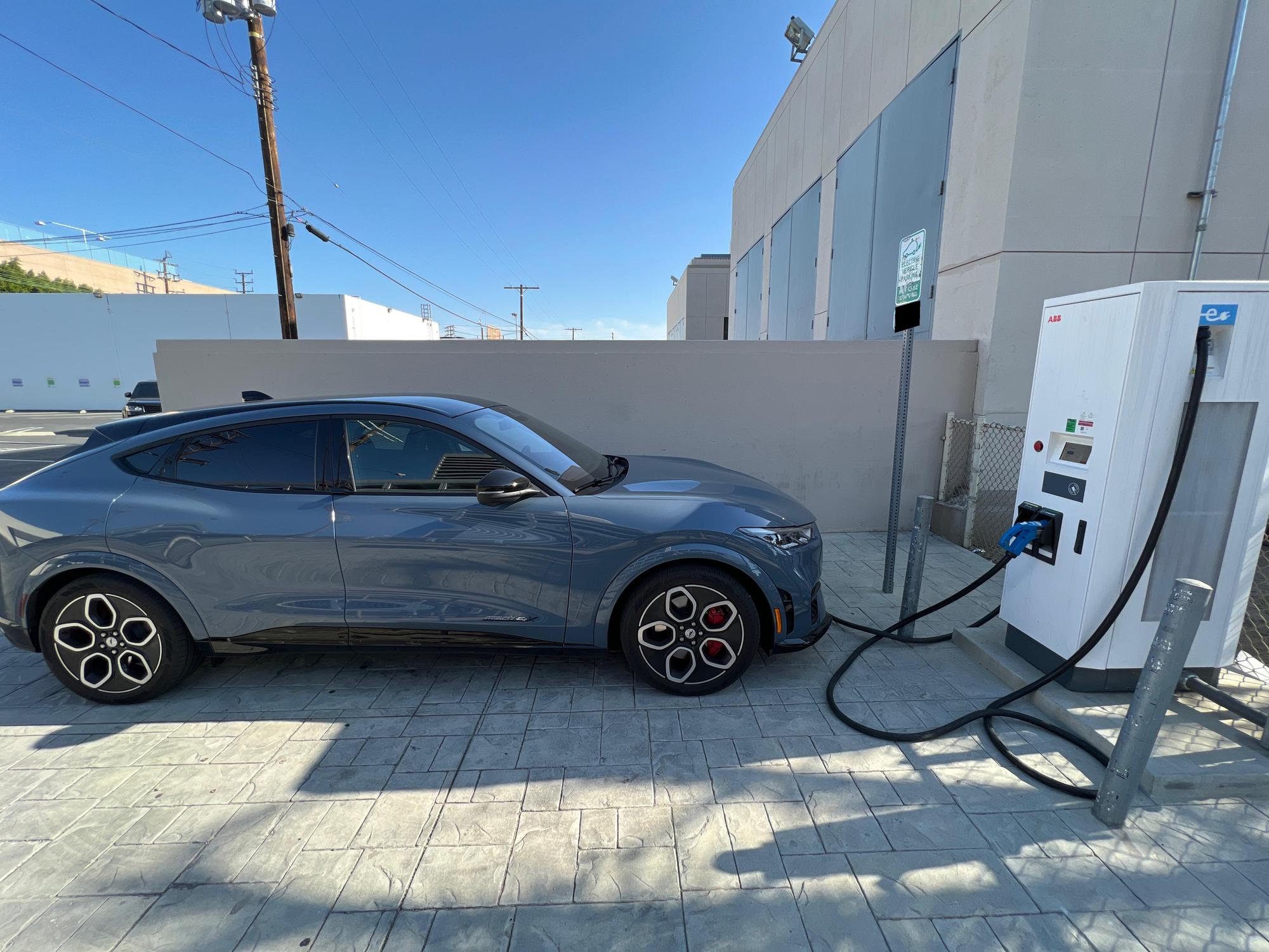 LADWP | Los Angeles, CA | EV Station