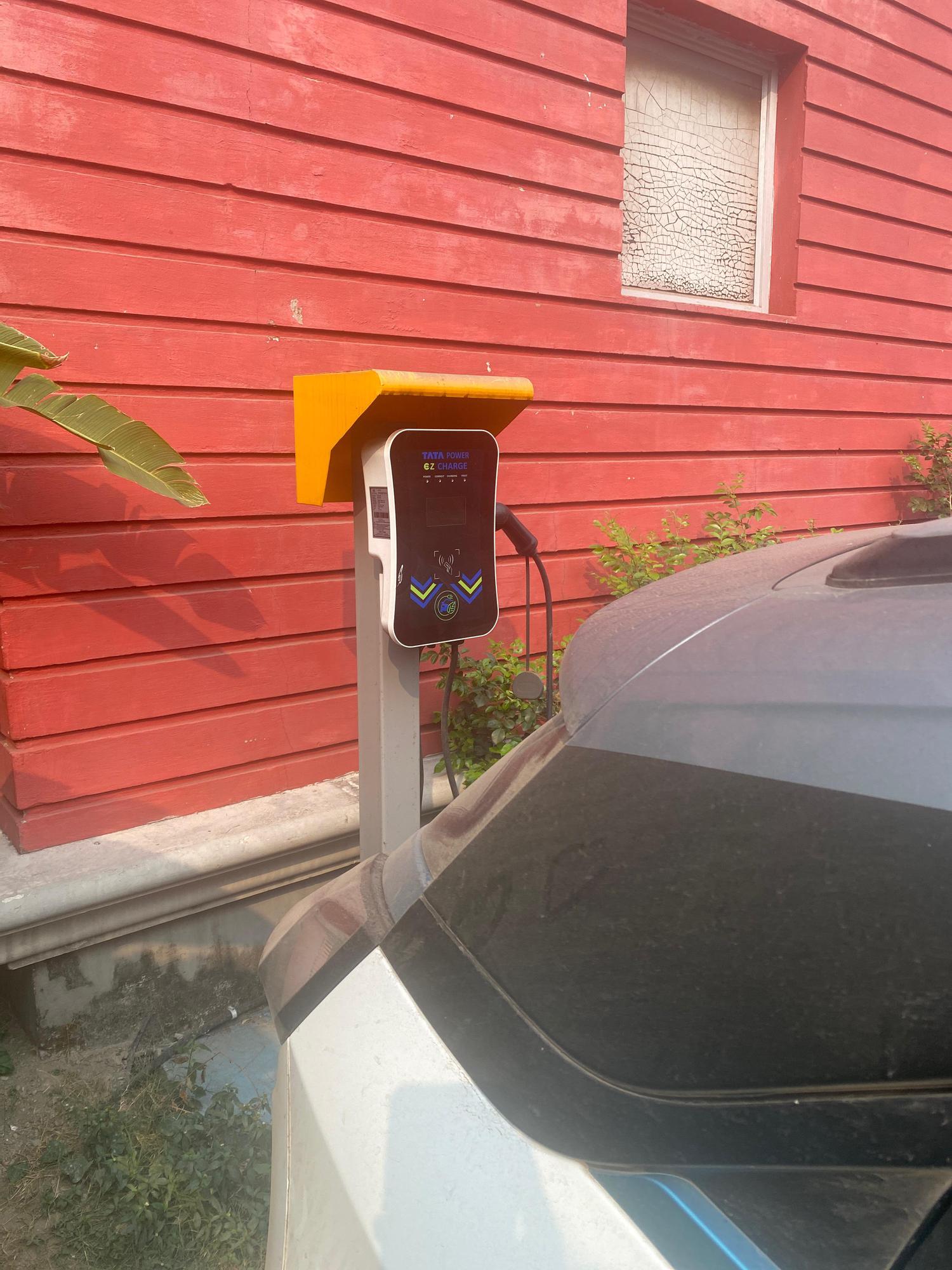 Taj Raajkutir, Kolkata, Seleqtions Hotel By Ihcl | Kolkata, WB | EV Station