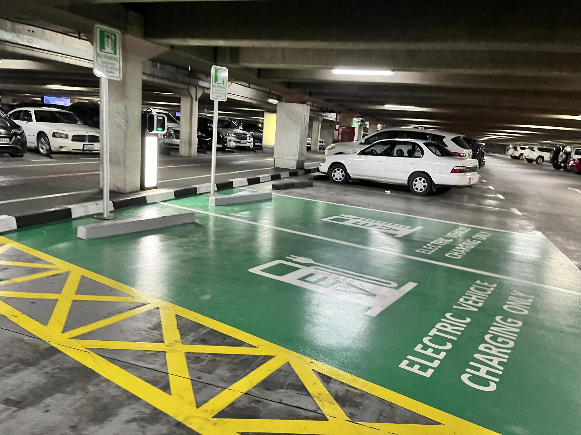 Kuwait International Airport Parking Charger | Airport Parking, Kuwait ...