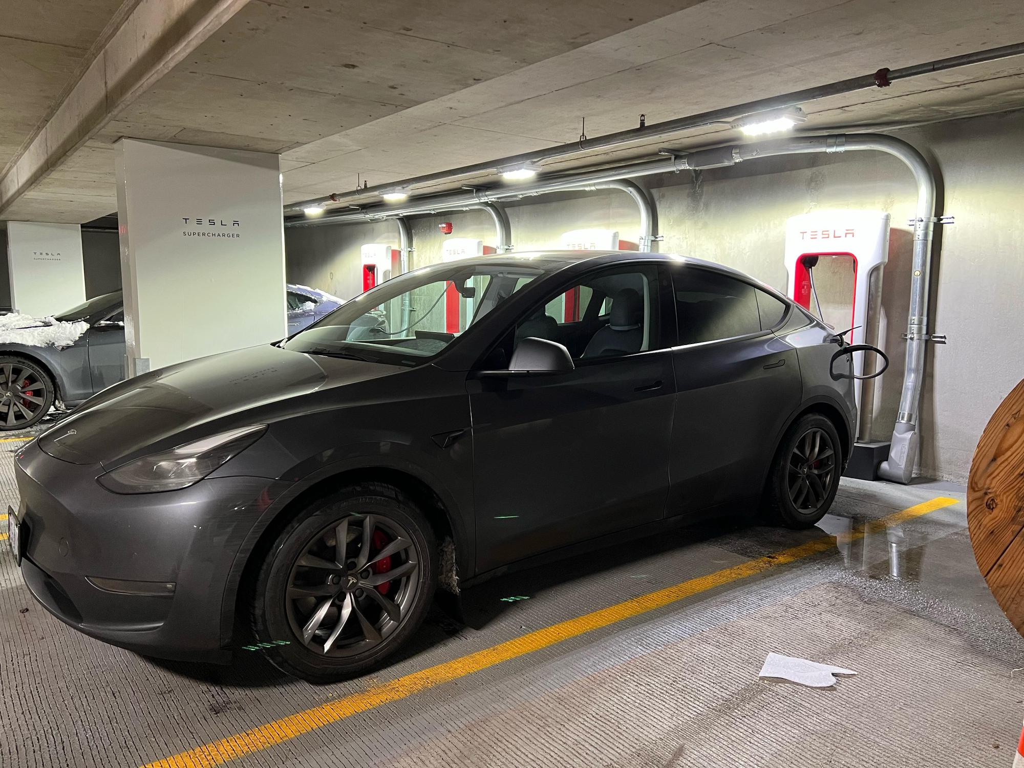 Fox Tower Parking Garage (2) | Portland, OR | EV Station
