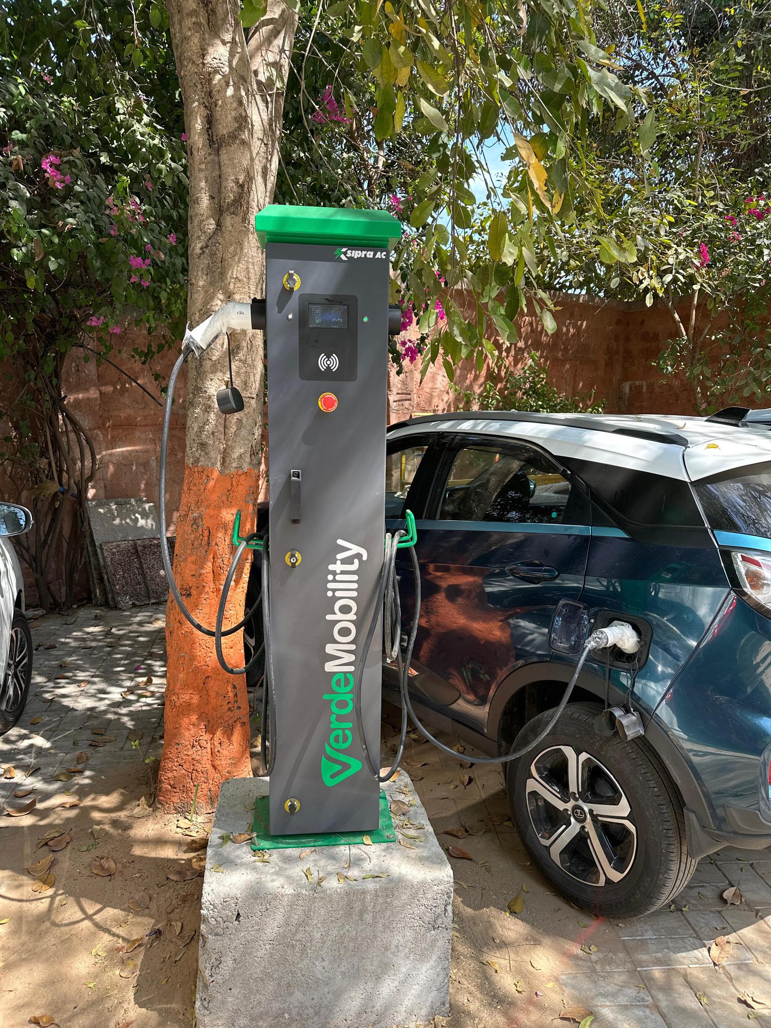 Verde Mobility Charging Point | Derol, GJ | EV Station