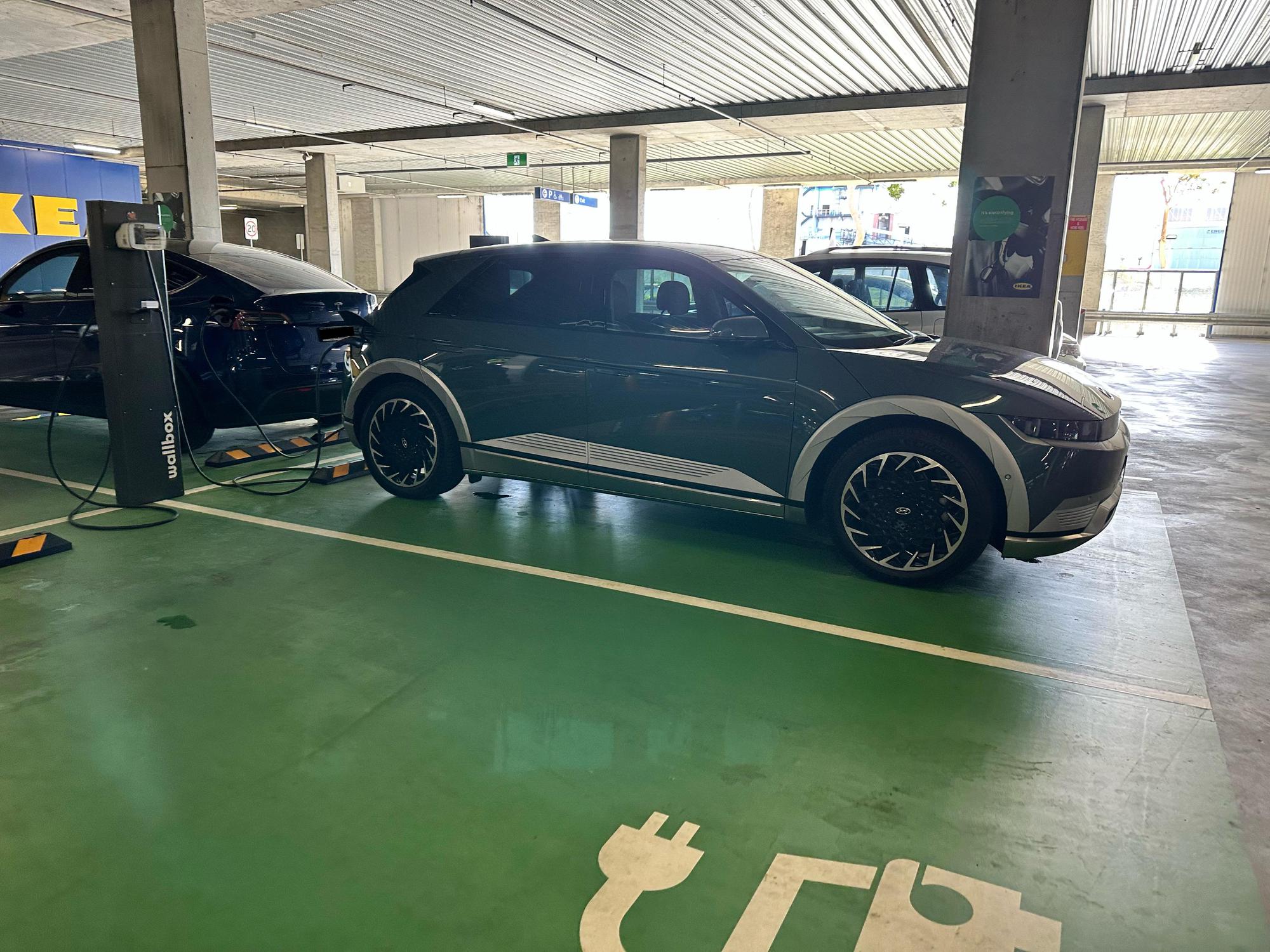 Springvale Homemaker Centre - Car Wash | Springvale, VIC | EV Station
