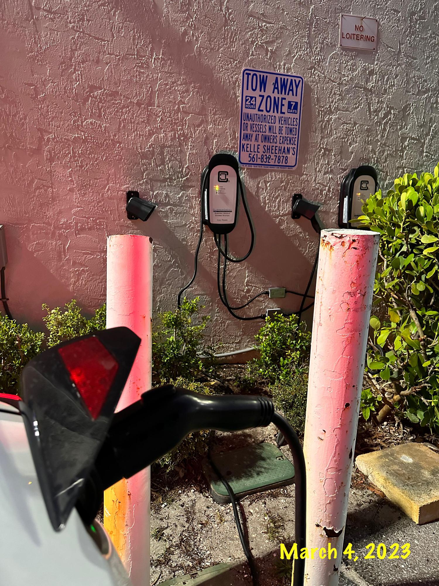 Fun Depot | Lake Worth, FL | EV Station