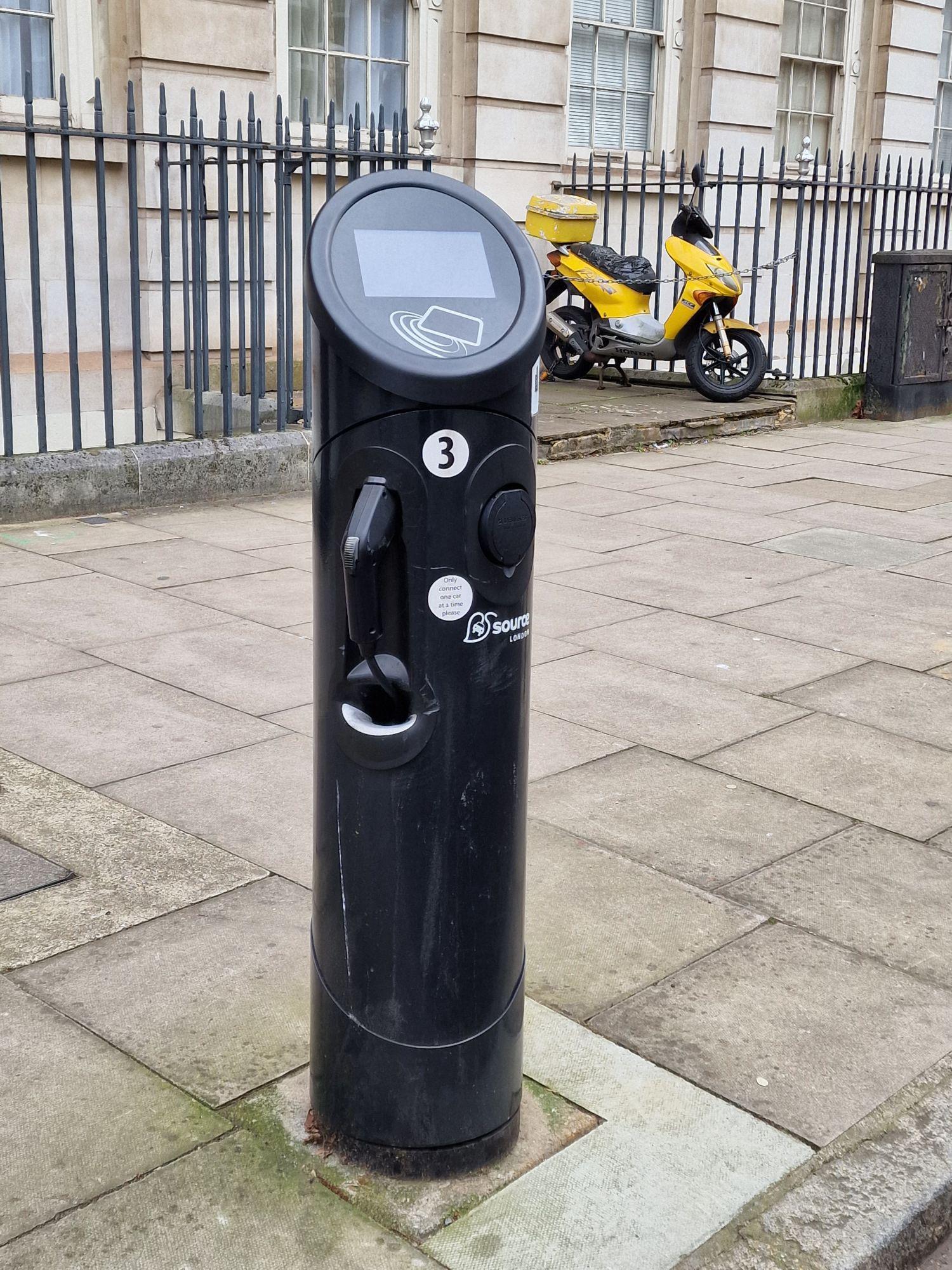 John Street Parking/Charging | London, England | EV Station