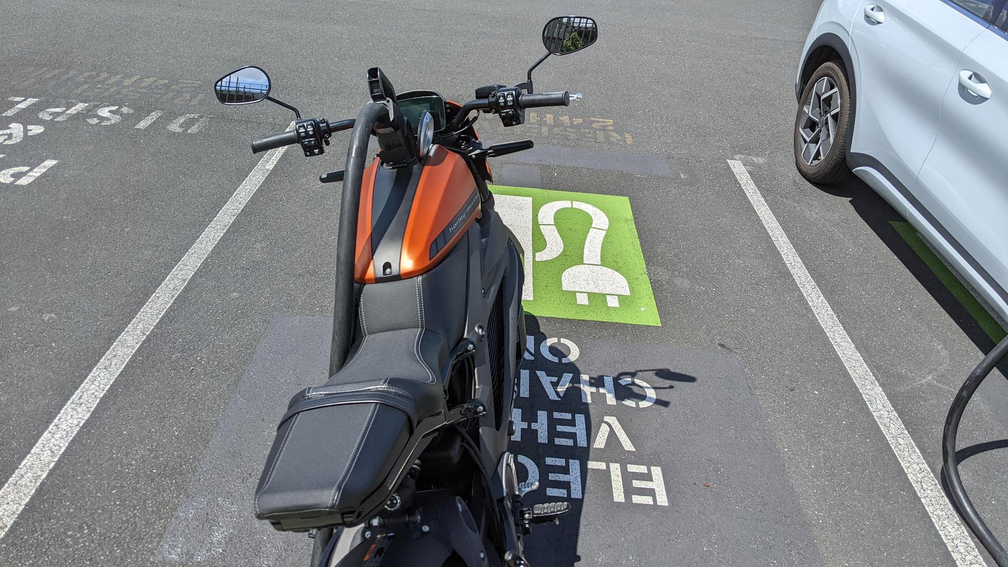 Highbrook Crossing Business Car Park | Auckland, Auckland | EV Station