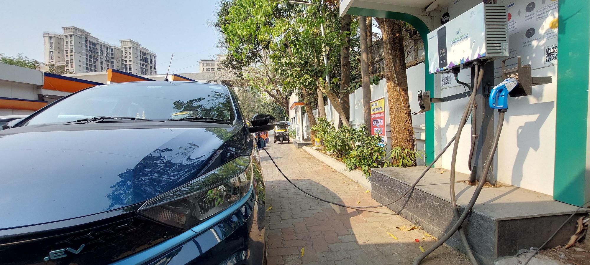 IOCL Pump-Tata Power(25kw) | Mumbai, MH | EV Station