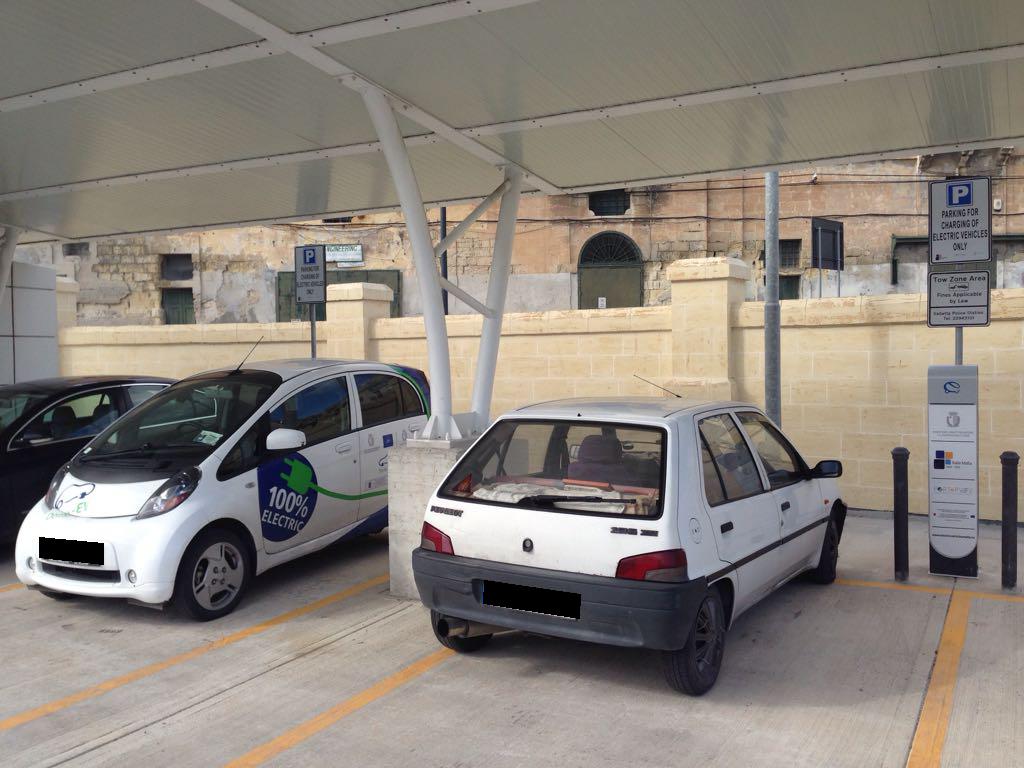 Waterfront Car Park | Triq l-Għassara ta' l-Għeneb, Floriana, Malta ...