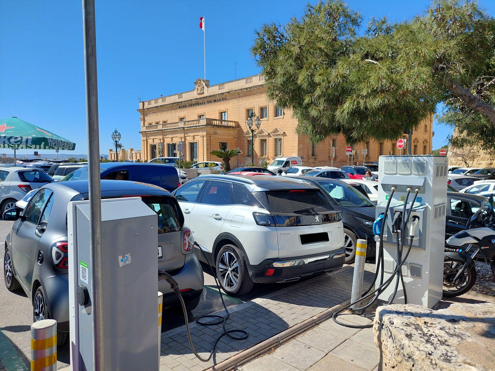 Central Bank of Malta | VGW6+45G, Valletta, Malta | EV Station