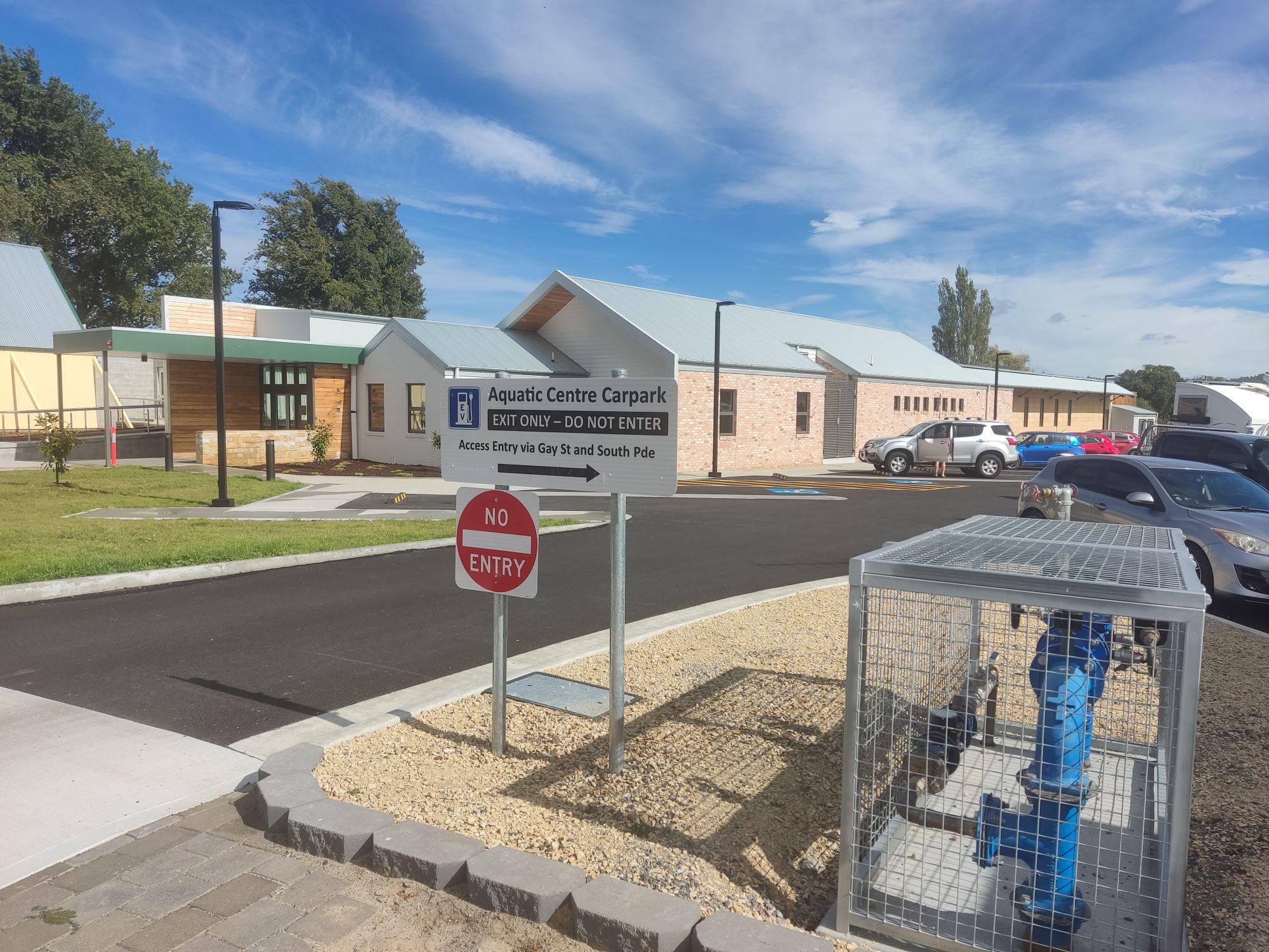 Oatlands Aquatic Centre | Oatlands, TAS | EV Station