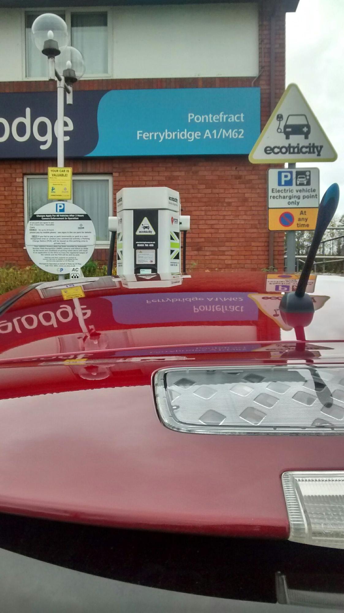 Moto Ferrybridge (1) | Moto Services, M62 Motorway Jct 33 / A1(M ...