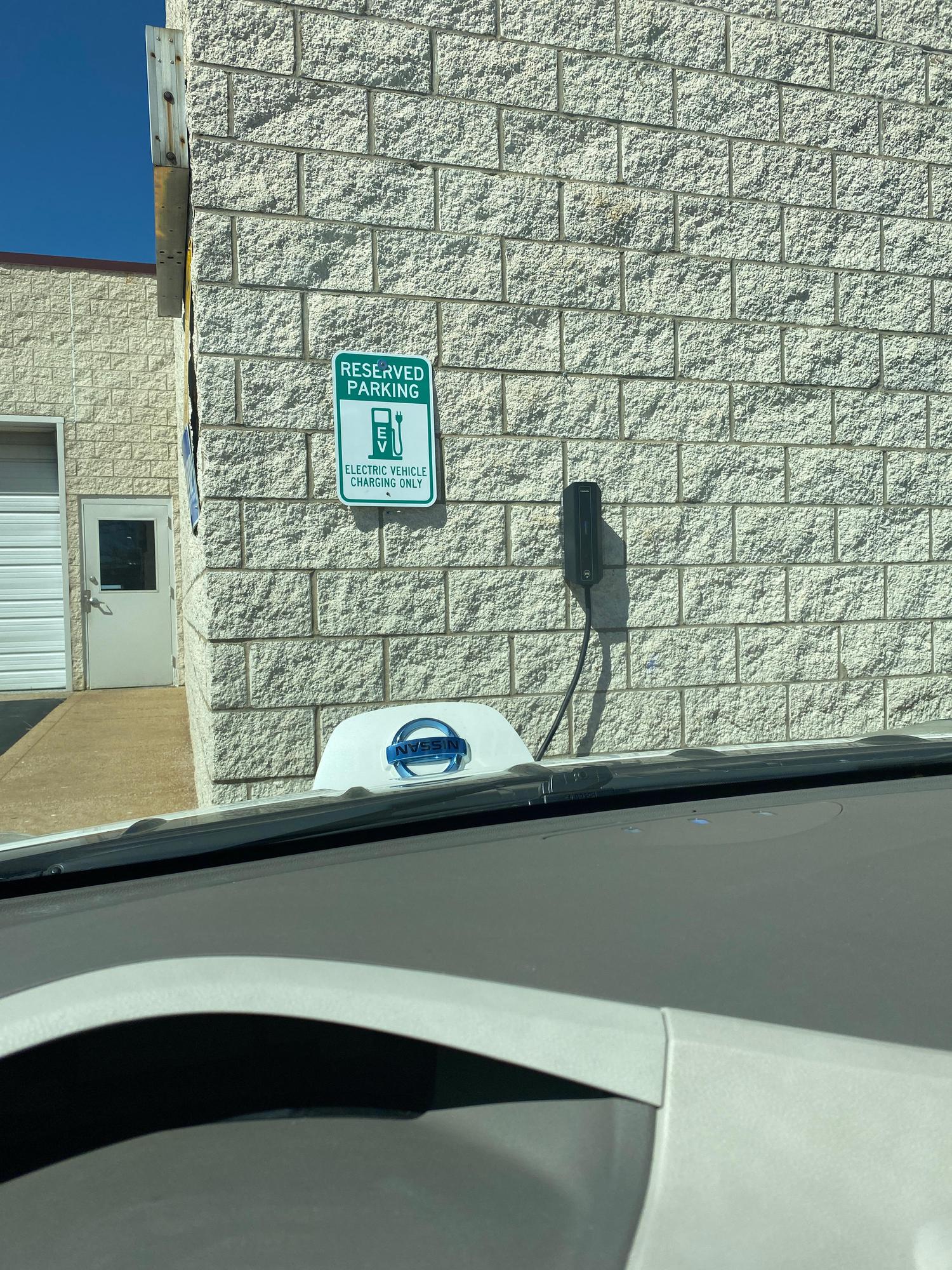 Frank Leta Mitsubishi | Bridgeton, MO | EV Station