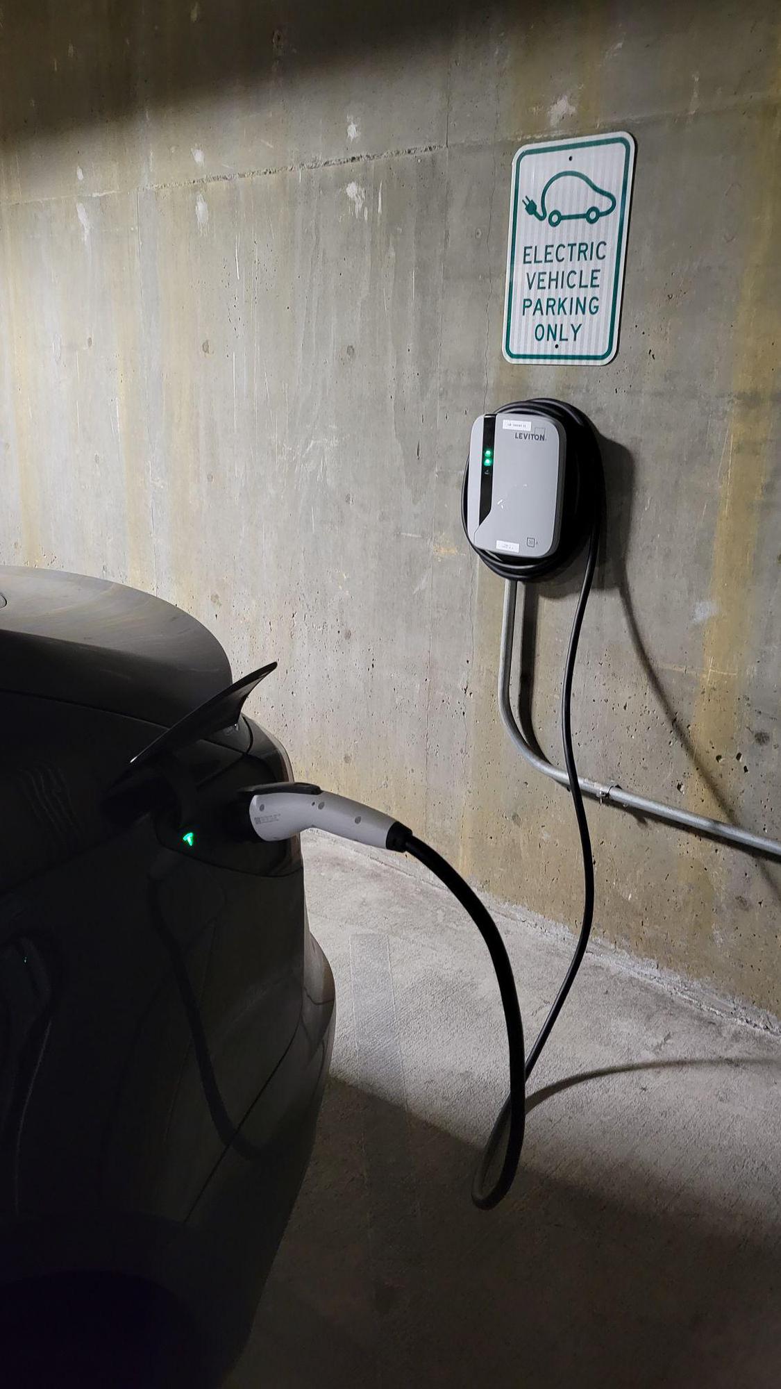Quantum Parking Garage | Vienna, VA | EV Station