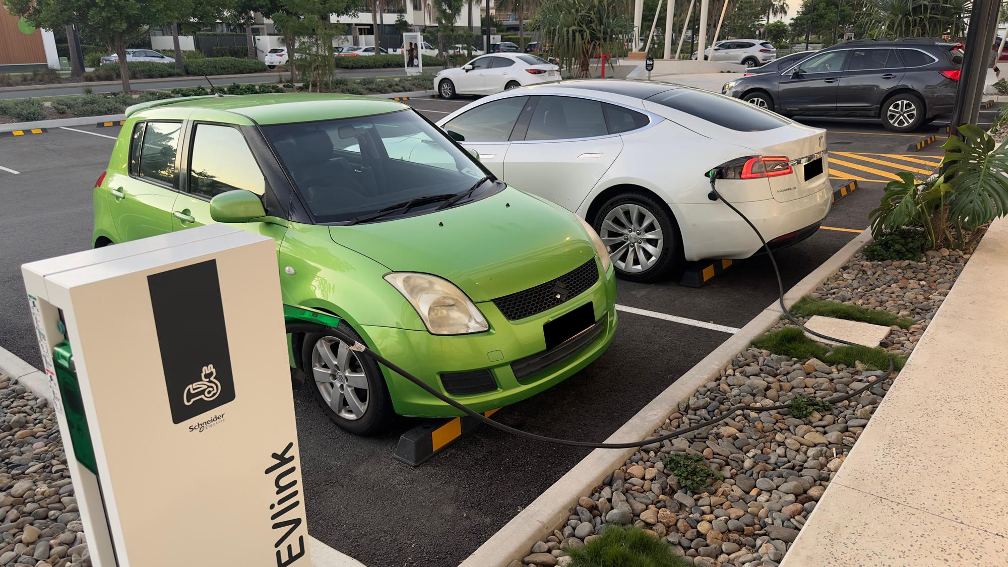 Newport Marketplace - IGA Newport | Newport, QLD | EV Station