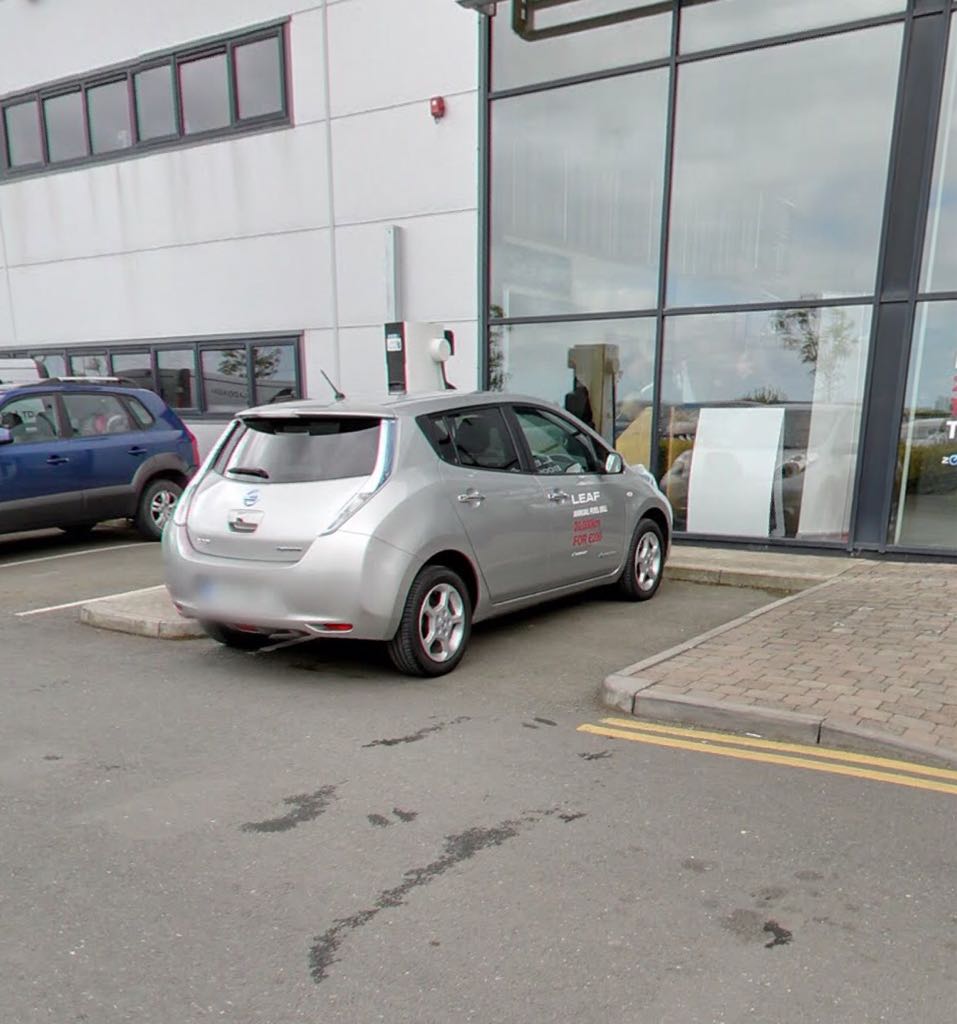 Hutton & Meade Hyundai | Dublin, D | EV Station
