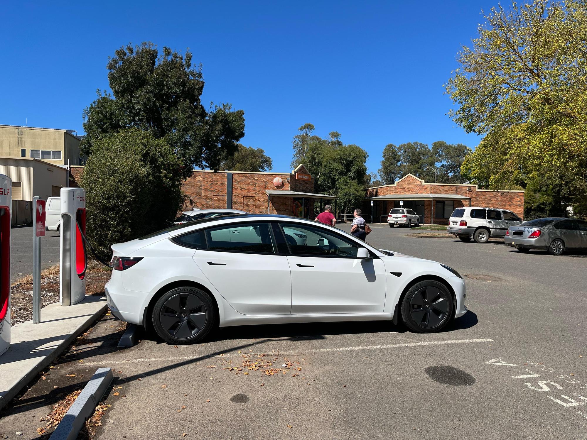 FoodWorks Yea | Yea, VIC | EV Station