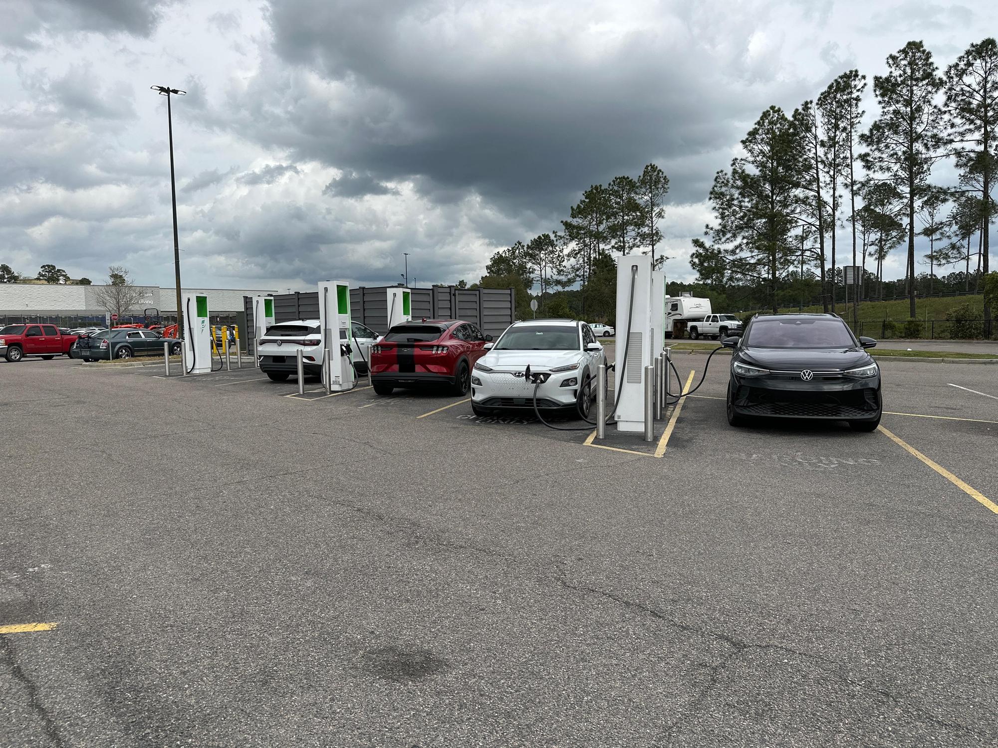 Walmart Supercenter | Pooler, GA | EV Station