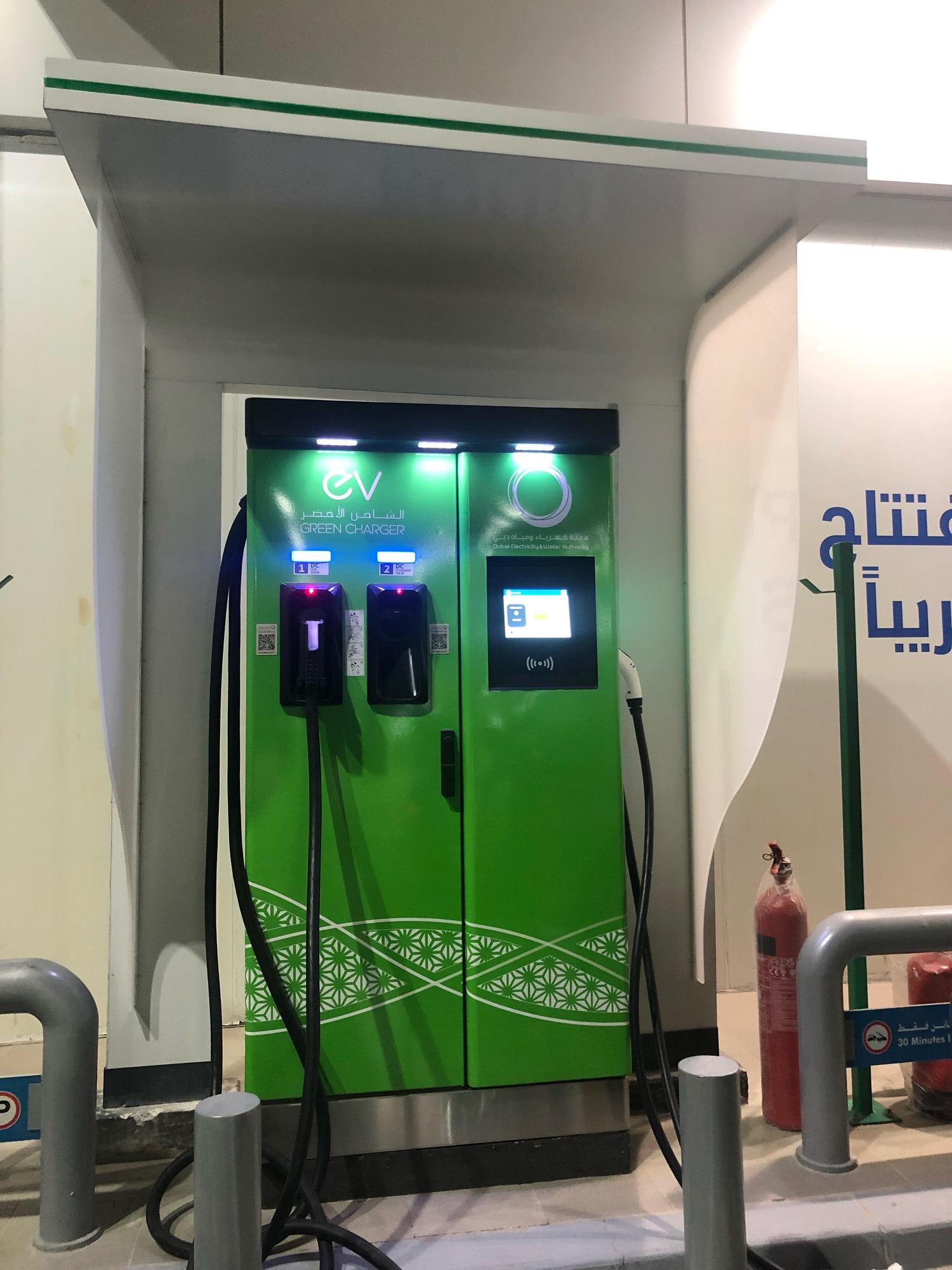 ADNOC Service Station | Jabal Ali (124) | دبي, دبي | EV Station