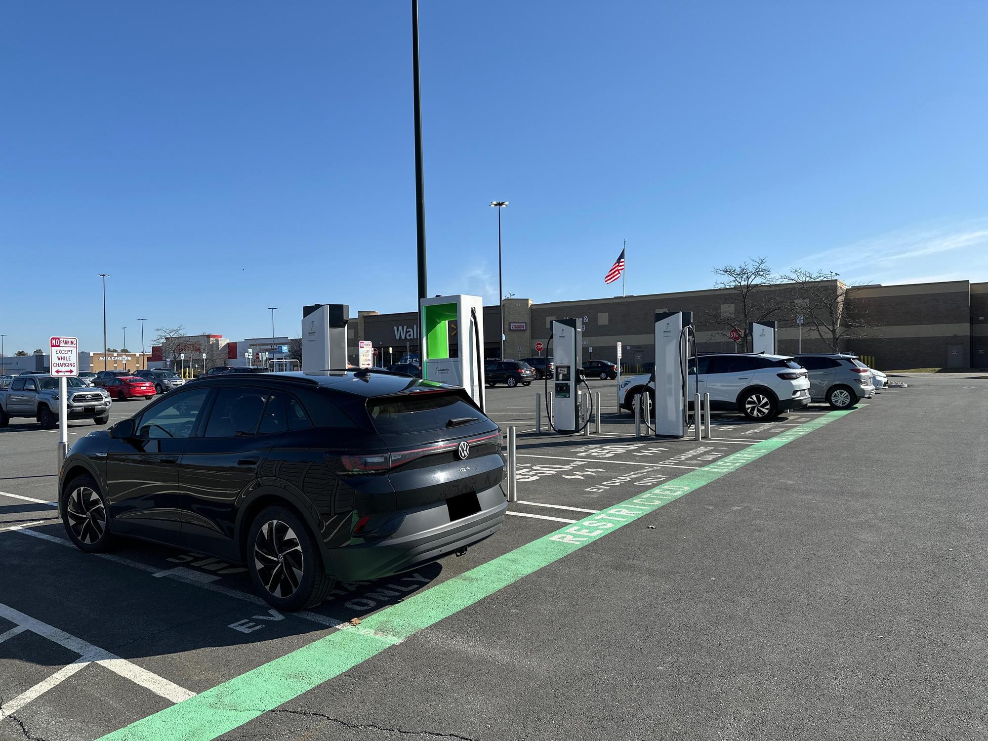 Walmart Supercenter Albany | Albany, NY | EV Station