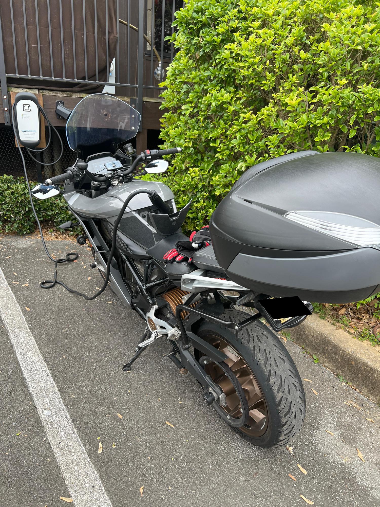 Off Broad River View Bar & Grill | Rome, GA | EV Station