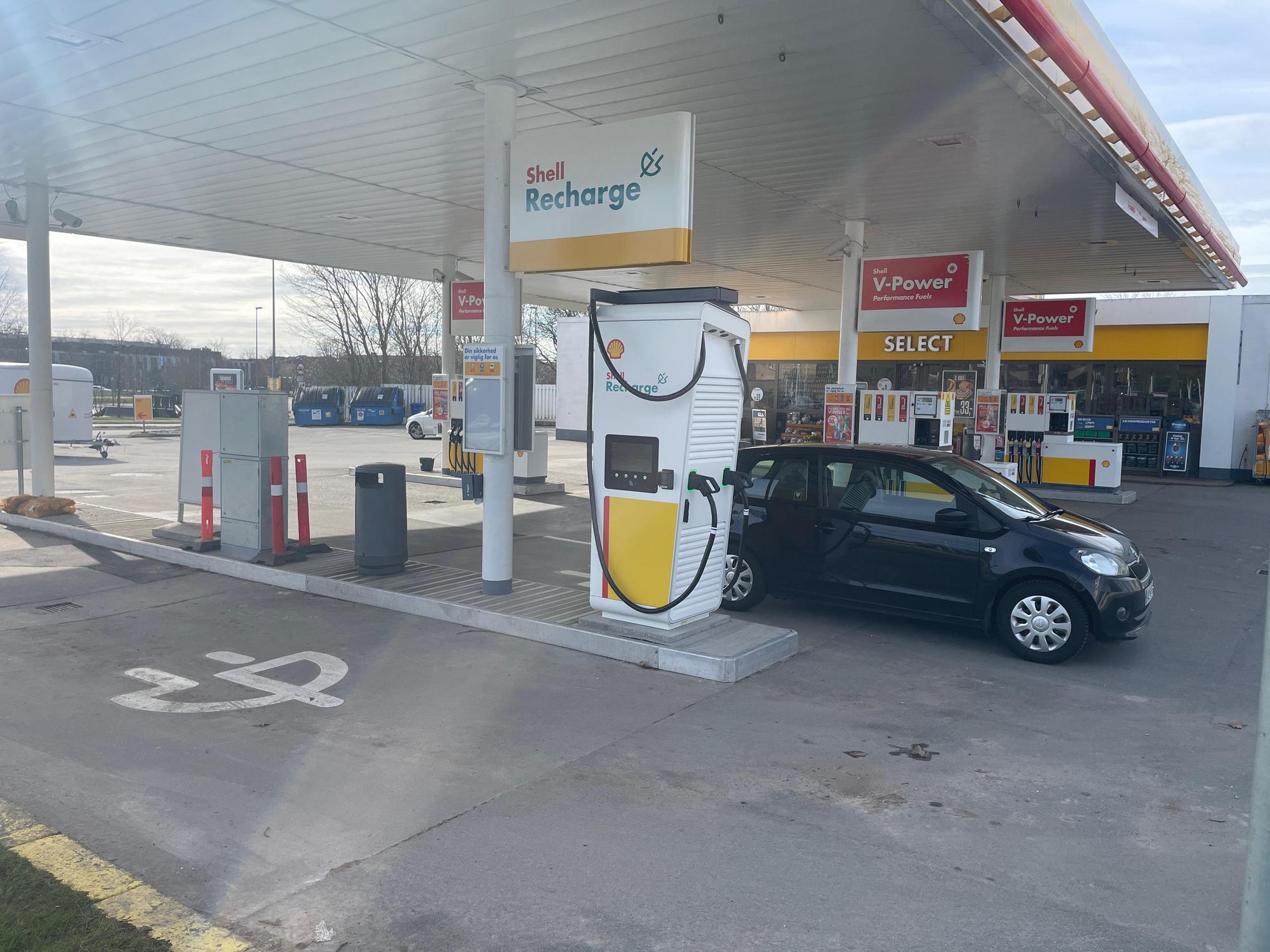 Shell | Hold-An Vej 2, 2750 Ballerup, Denmark | EV Station