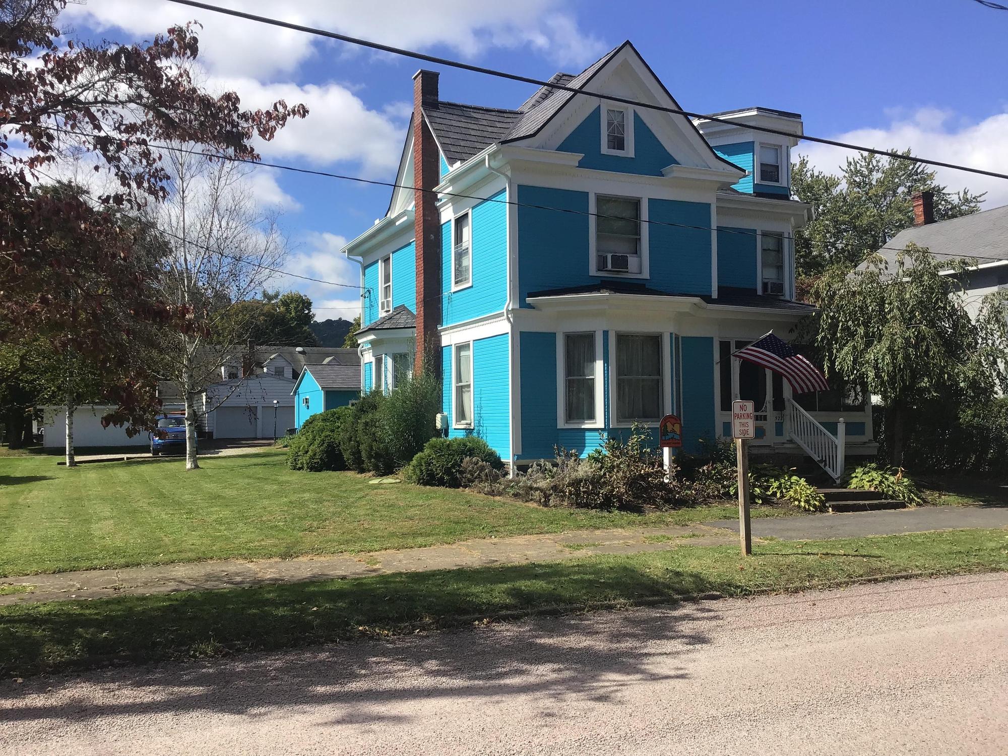 Backward Helmet House | Confluence, PA | EV Station