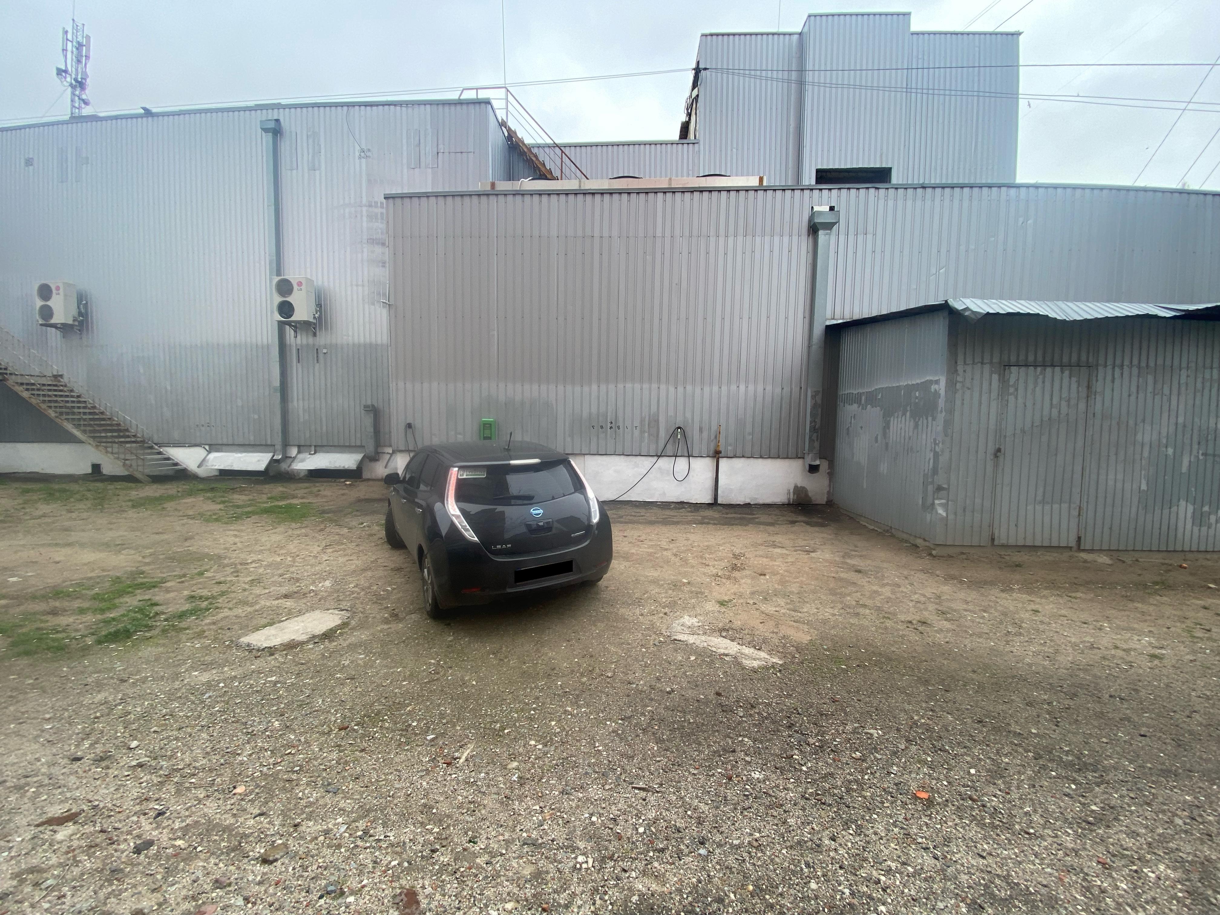 EcoFactor AC “EvoDrive” «ТЦ Траш» заїзд зі сторони двору | Миколаїв, Миколаївська область | EV ...