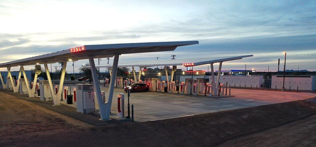 Dateland Travel Center (2) | Dateland, AZ | EV Station