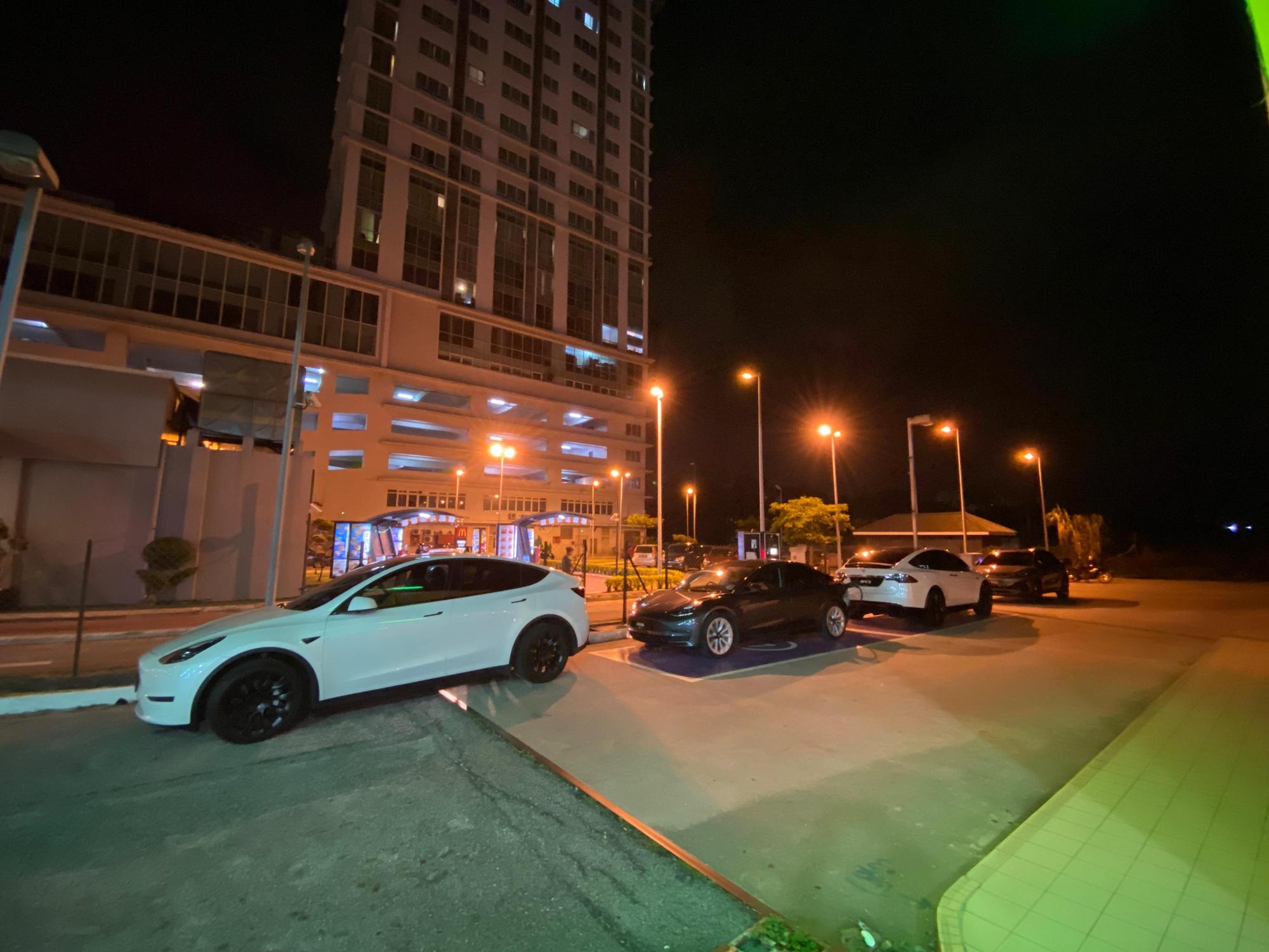 Petronas Jalan Sultan Azlan Shah Ipoh | Ipoh, Perak | EV Station